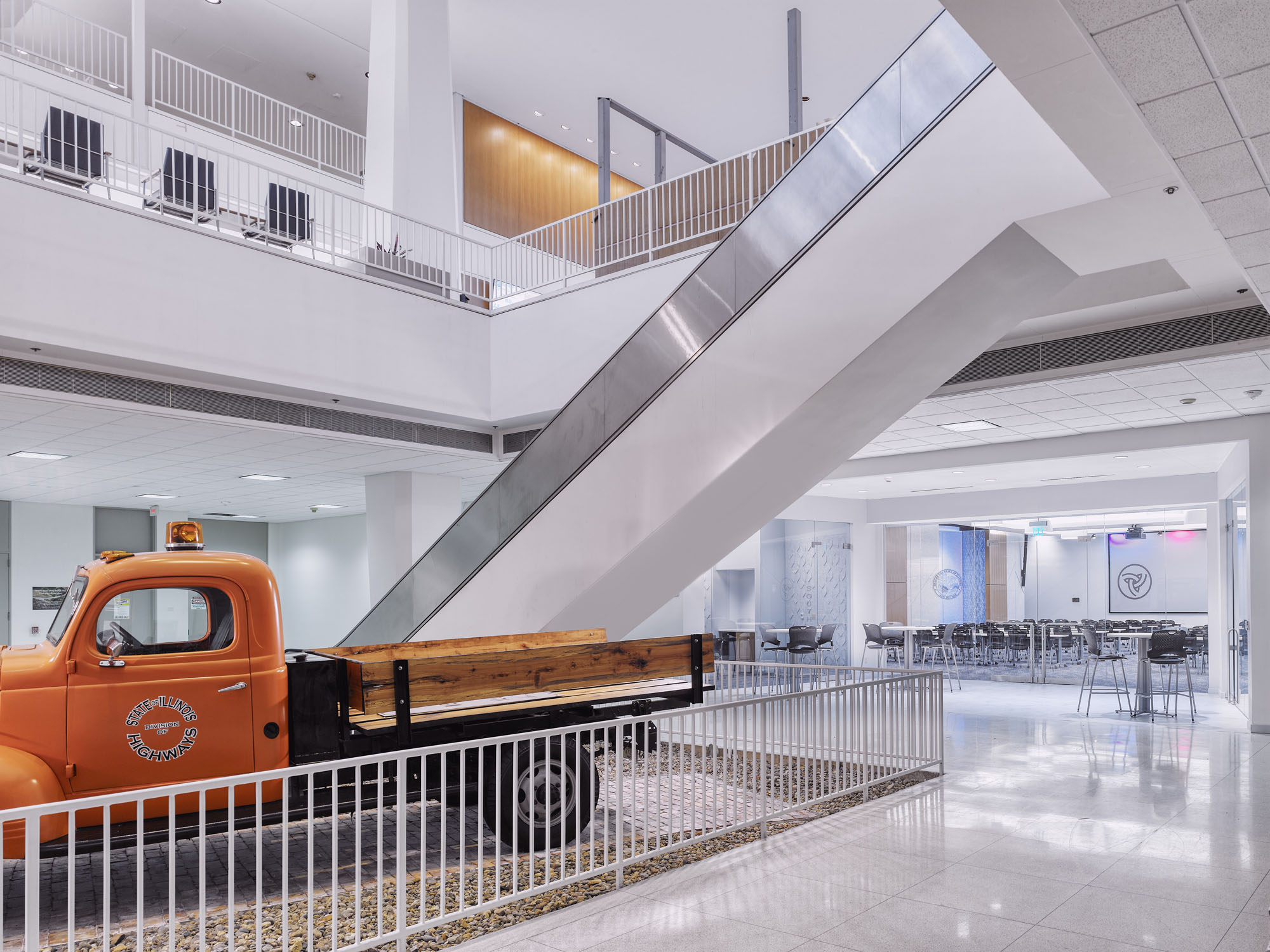 Illinois Department of Transportation Hanley Building Renovation by ...