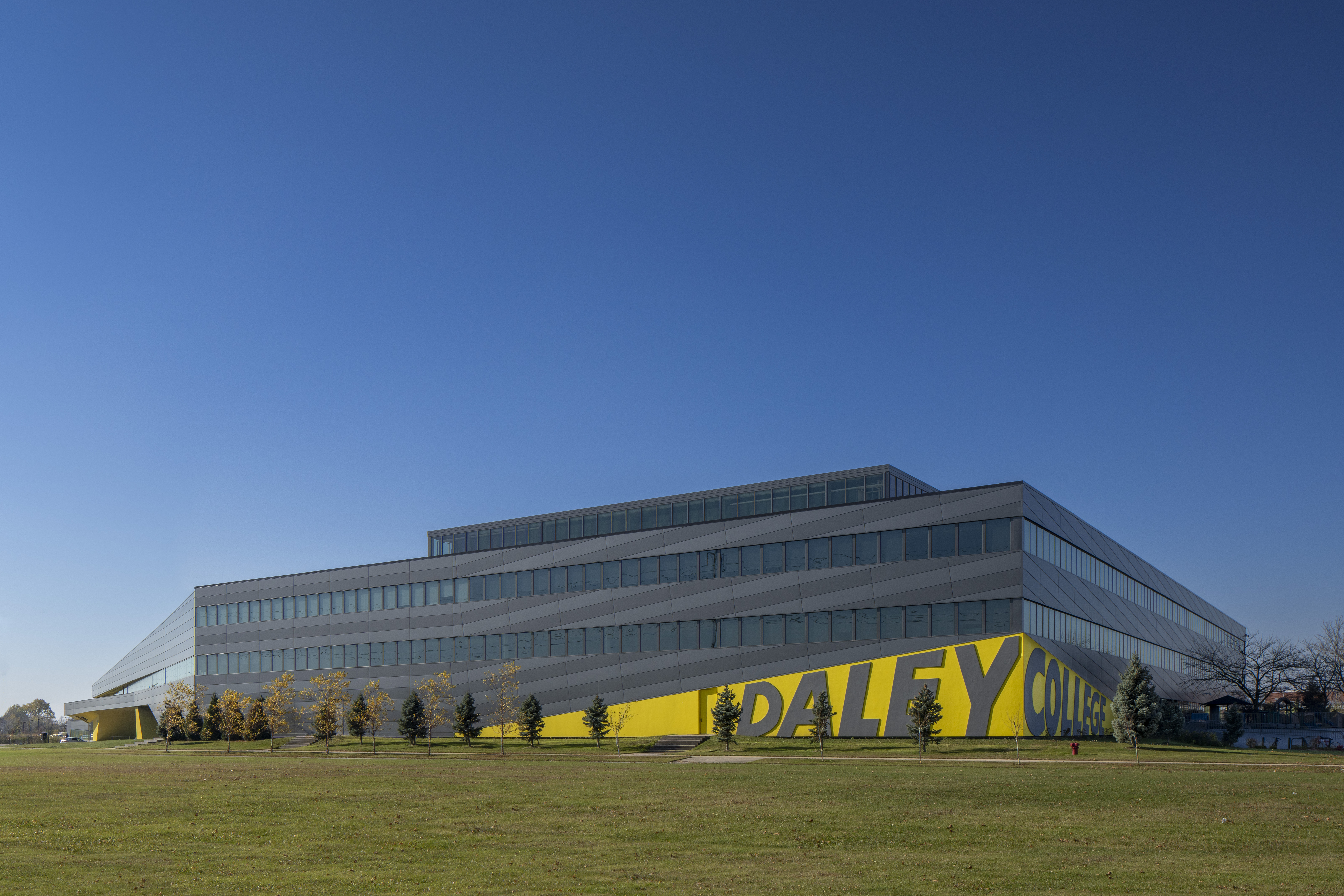 Richard J. Daley College Campus by JGMA - Architizer