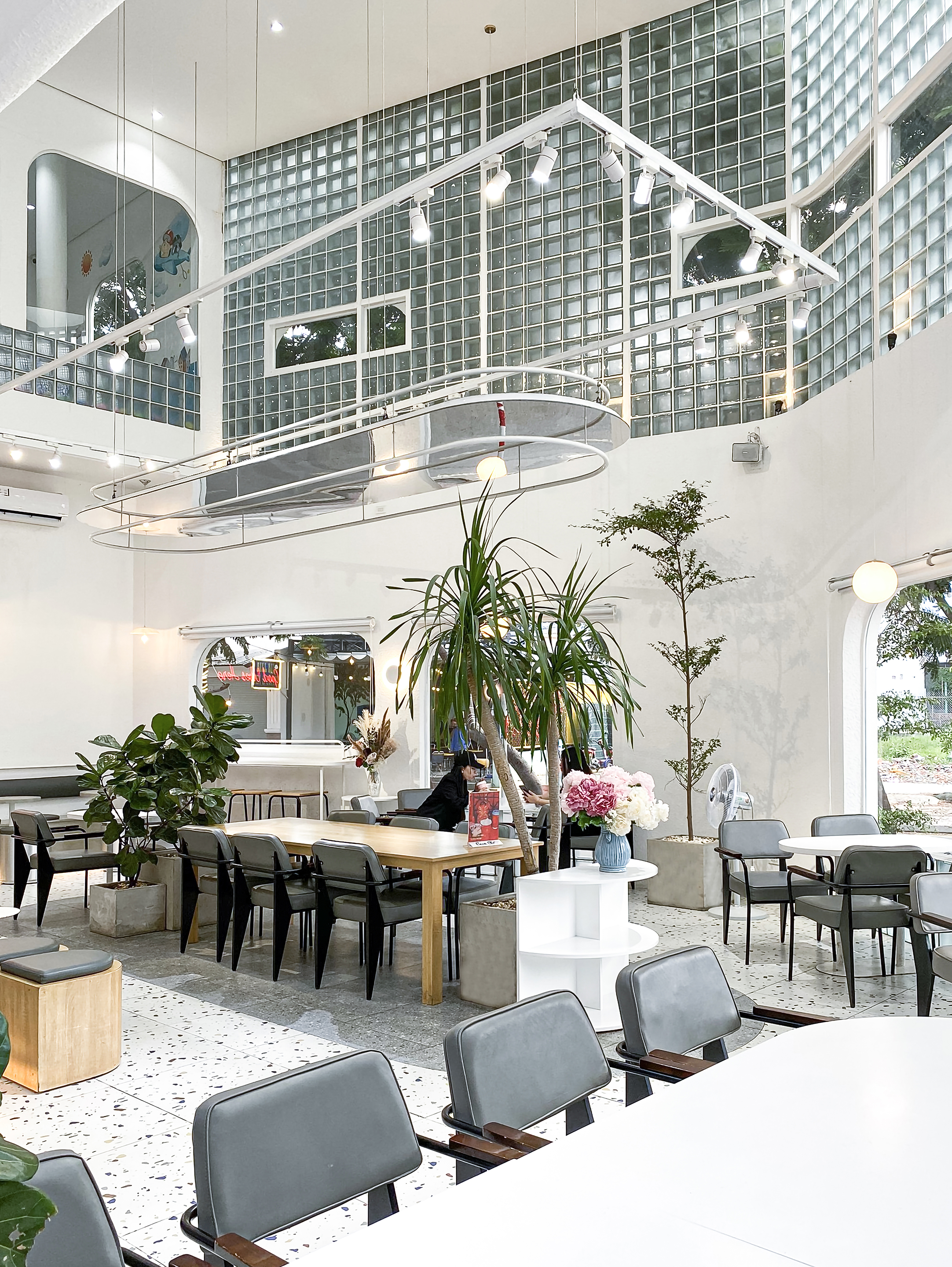 CoCo Cha Taiwan Tea & Coffee – White Lantern by PT Arch Studio - Architizer