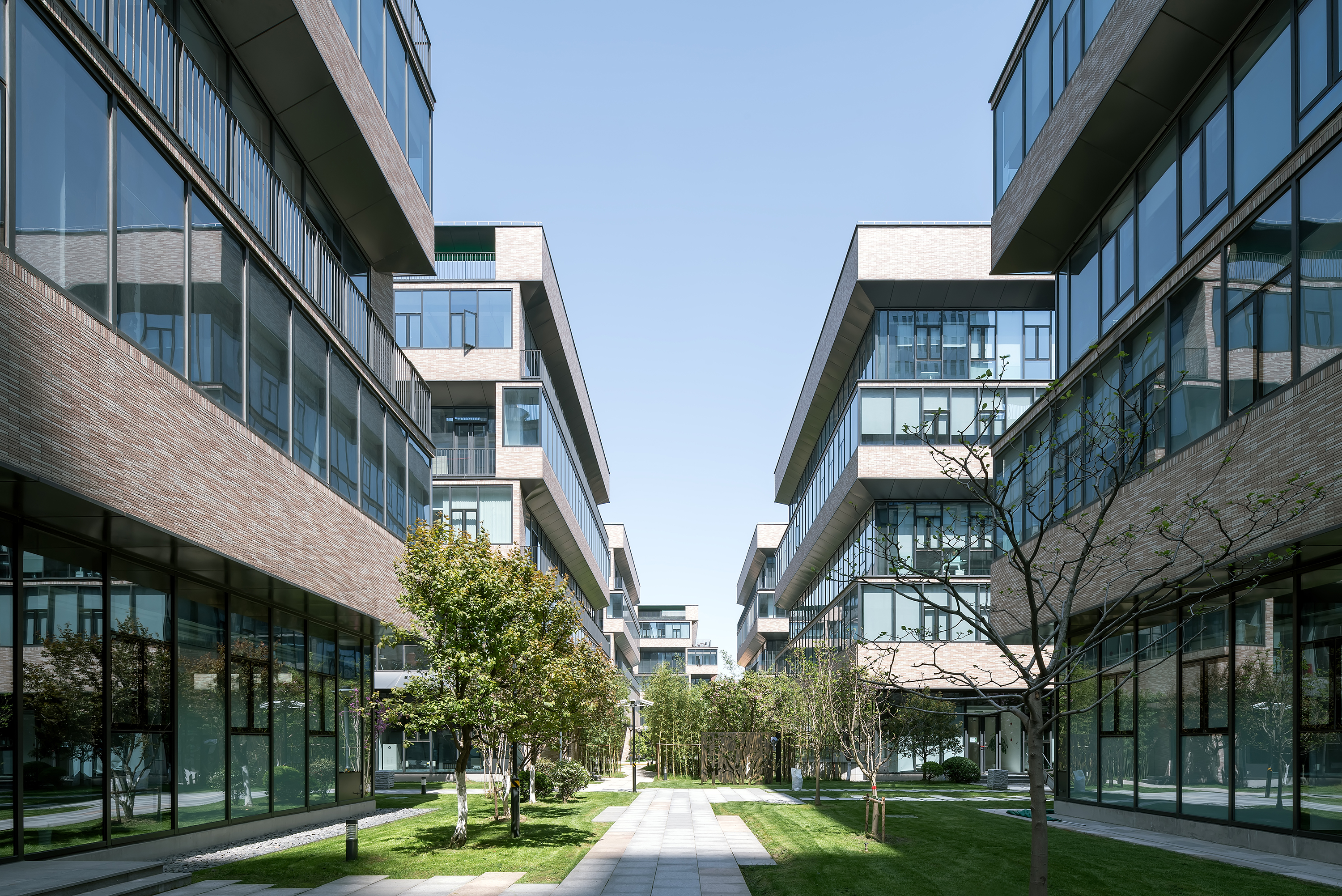 PHILIPS Greater China Headquarters by COLORFULL YUJING - Architizer