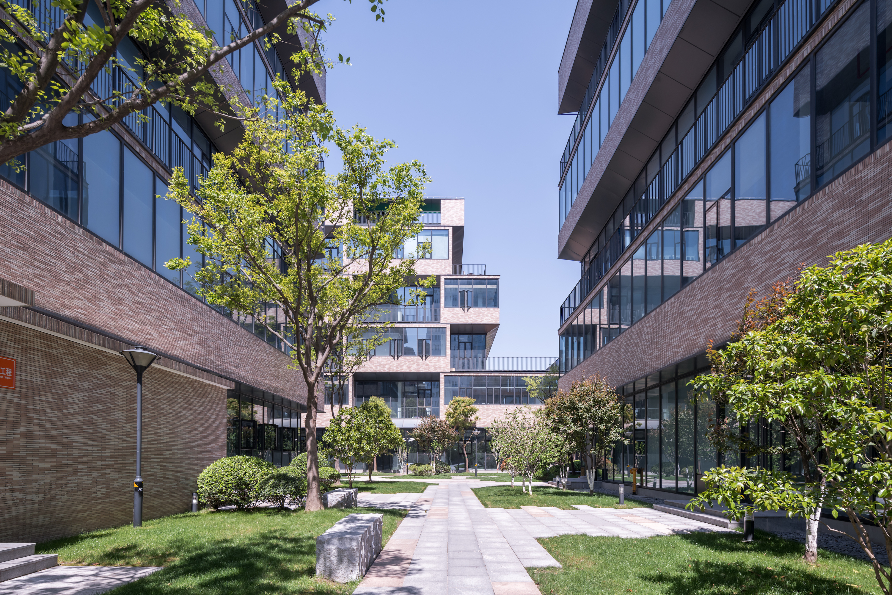 PHILIPS Greater China Headquarters by COLORFULL YUJING - Architizer