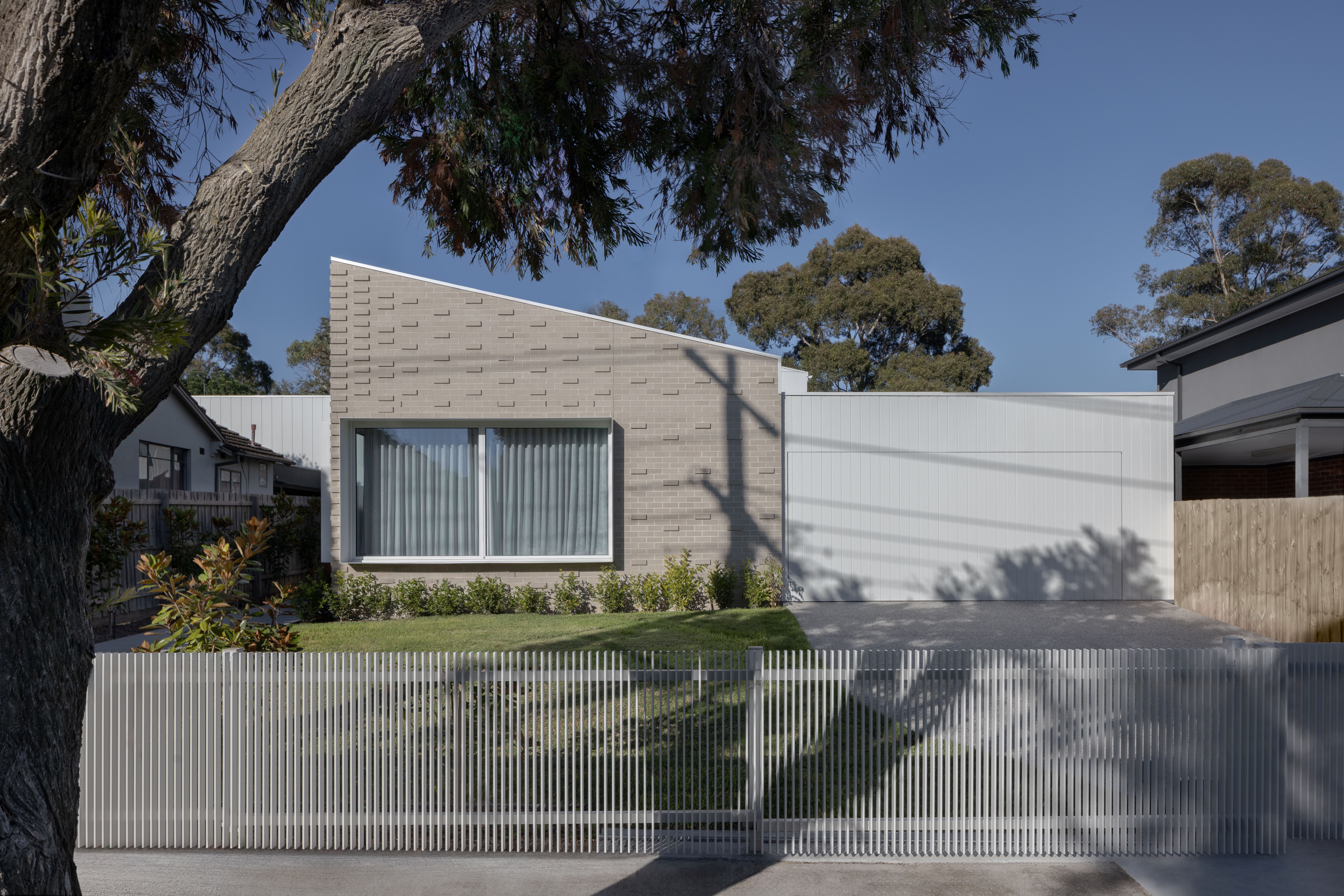 BAKER'S HOUSE by R ARCHITECTURE - Architizer