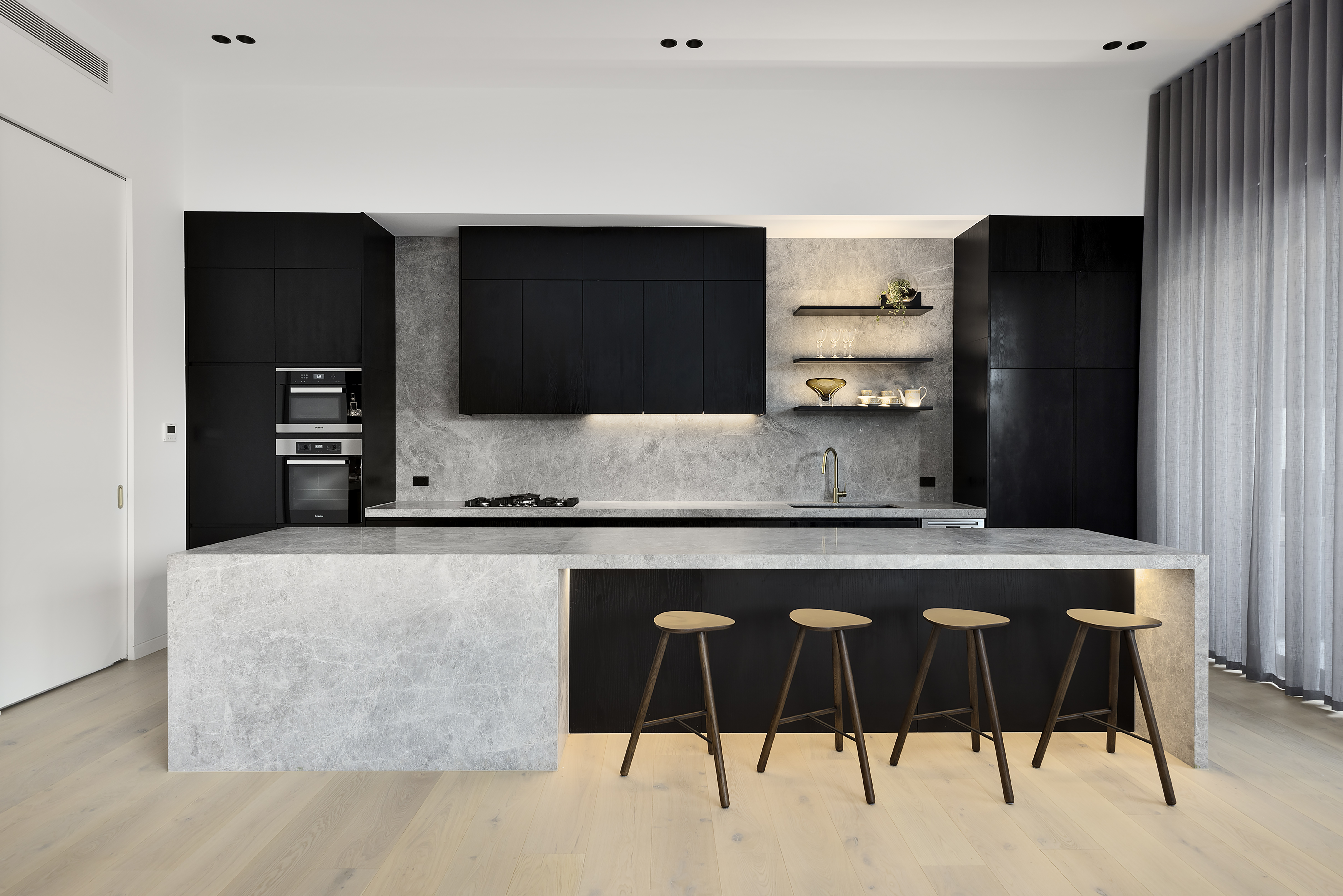 CORBY HOUSE by R ARCHITECTURE - Architizer