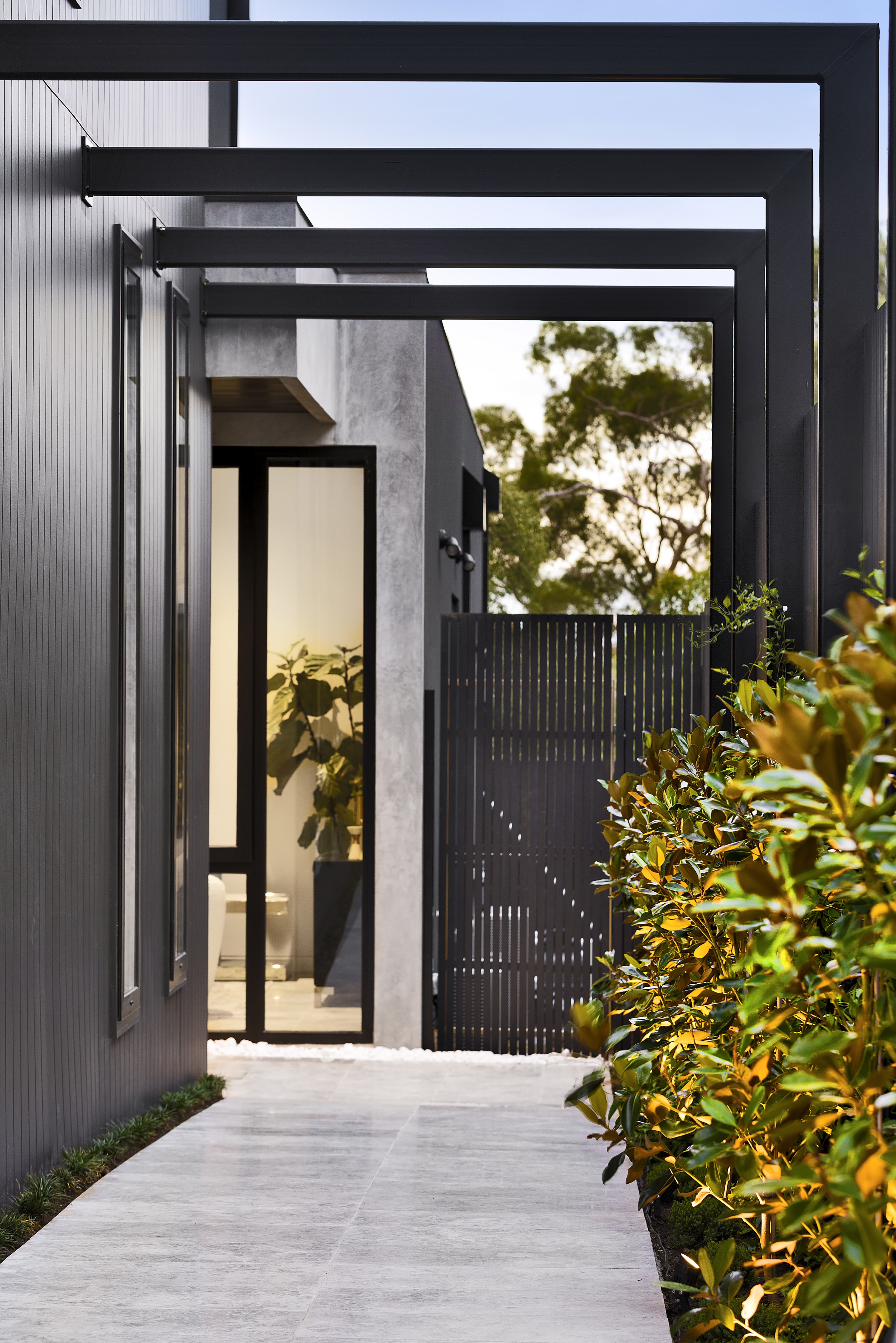 CORBY HOUSE by R ARCHITECTURE - Architizer