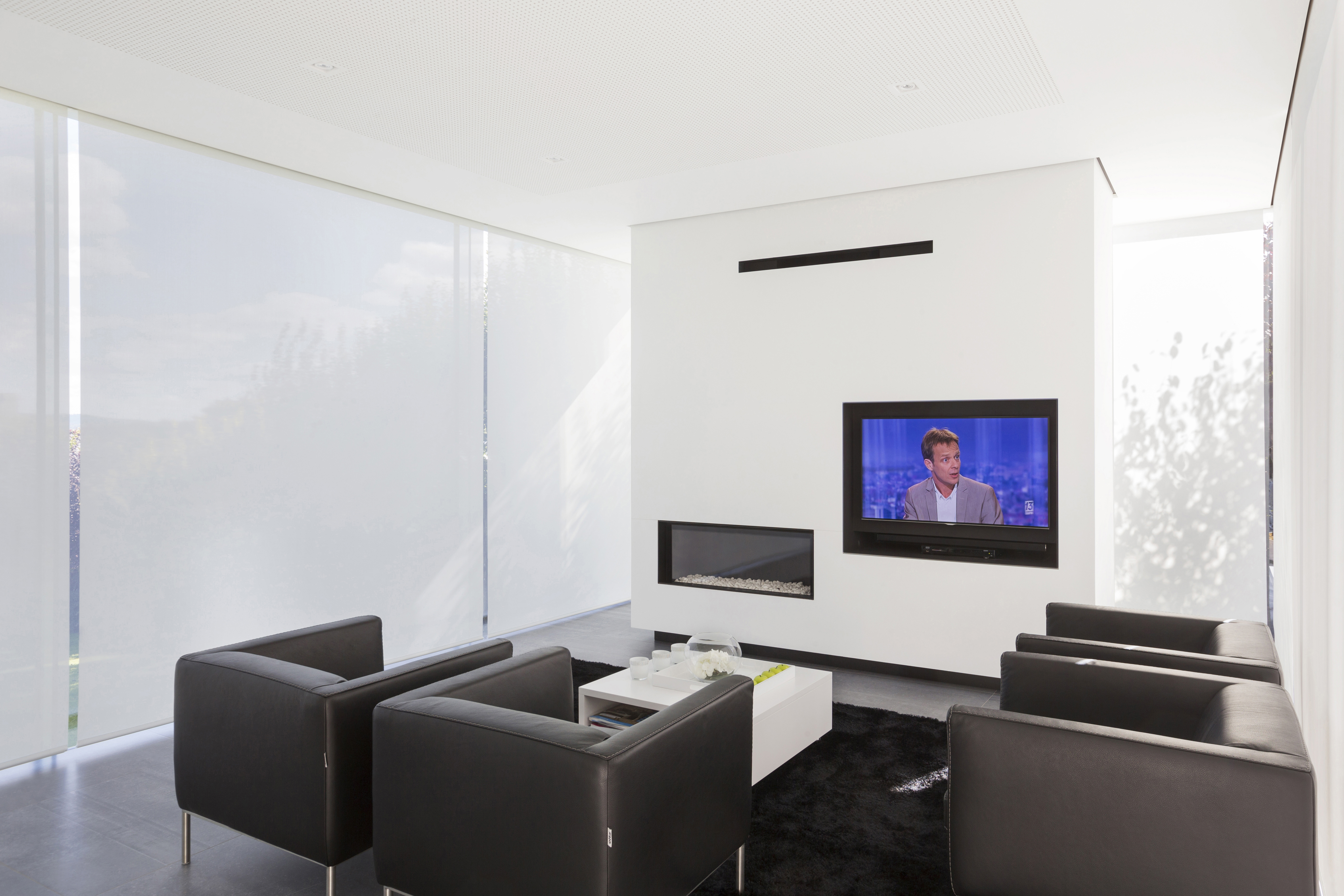 Huho's extension by crahayjamaigne - Architizer