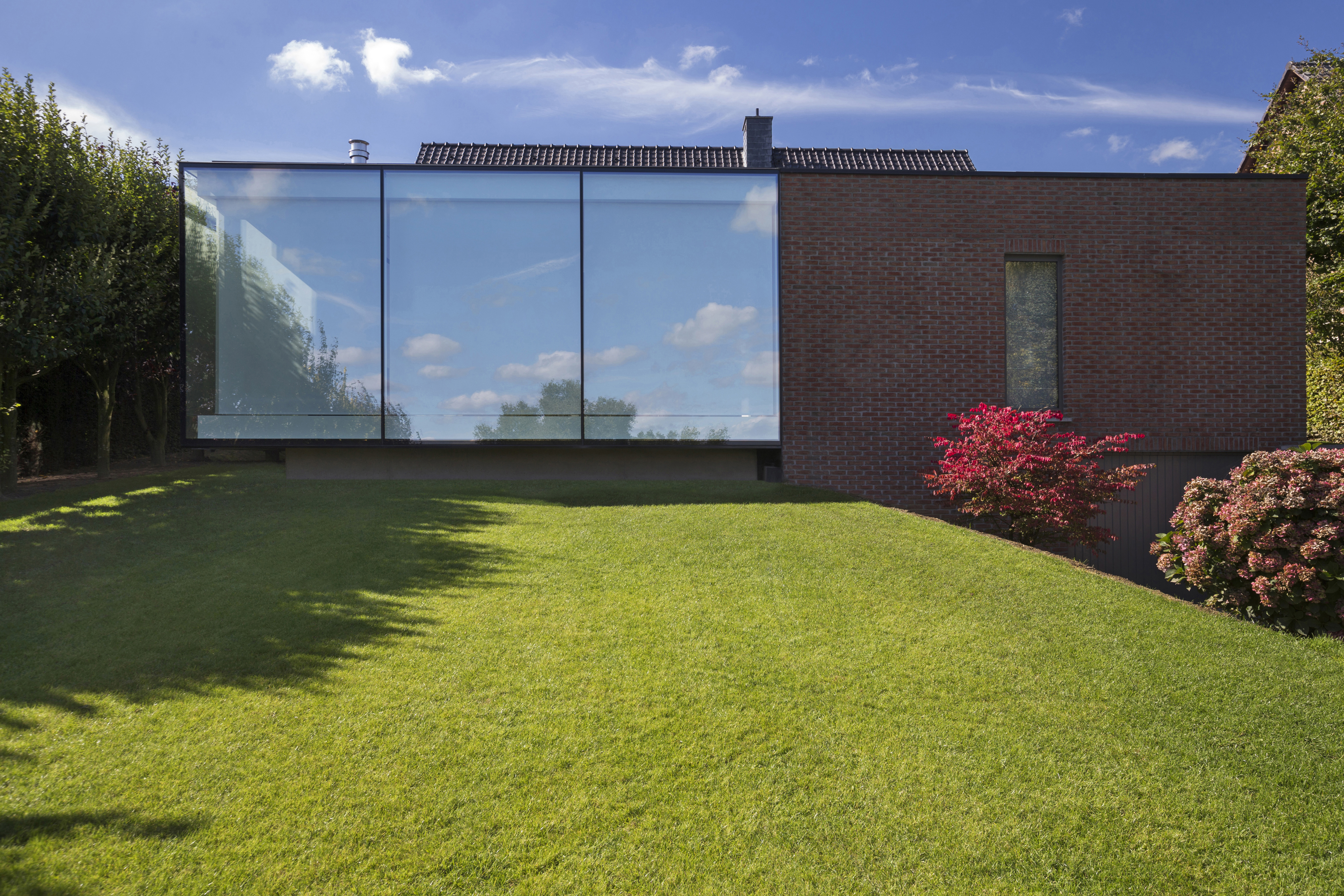 Huho's extension by crahayjamaigne - Architizer