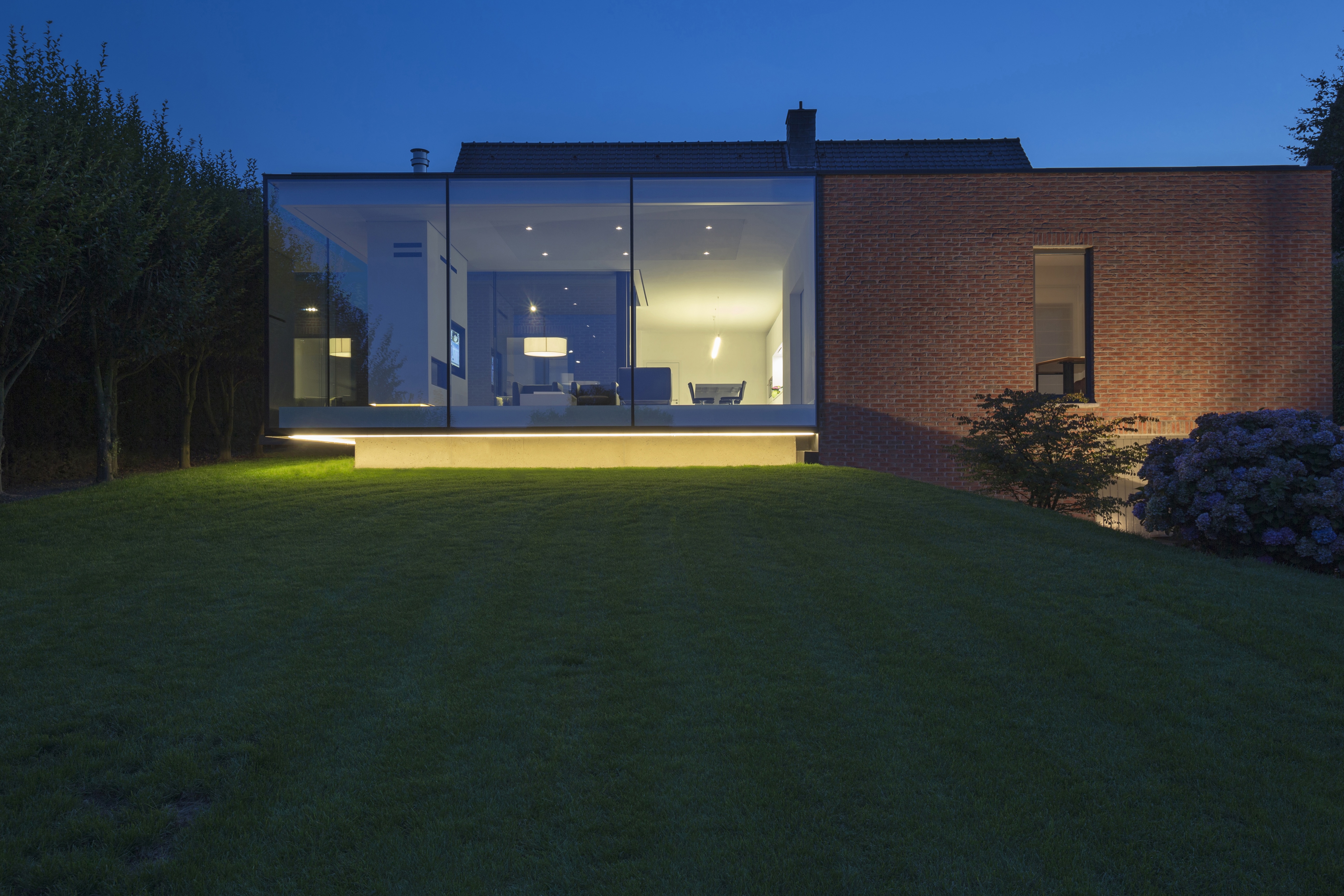 Huho's extension by crahayjamaigne - Architizer