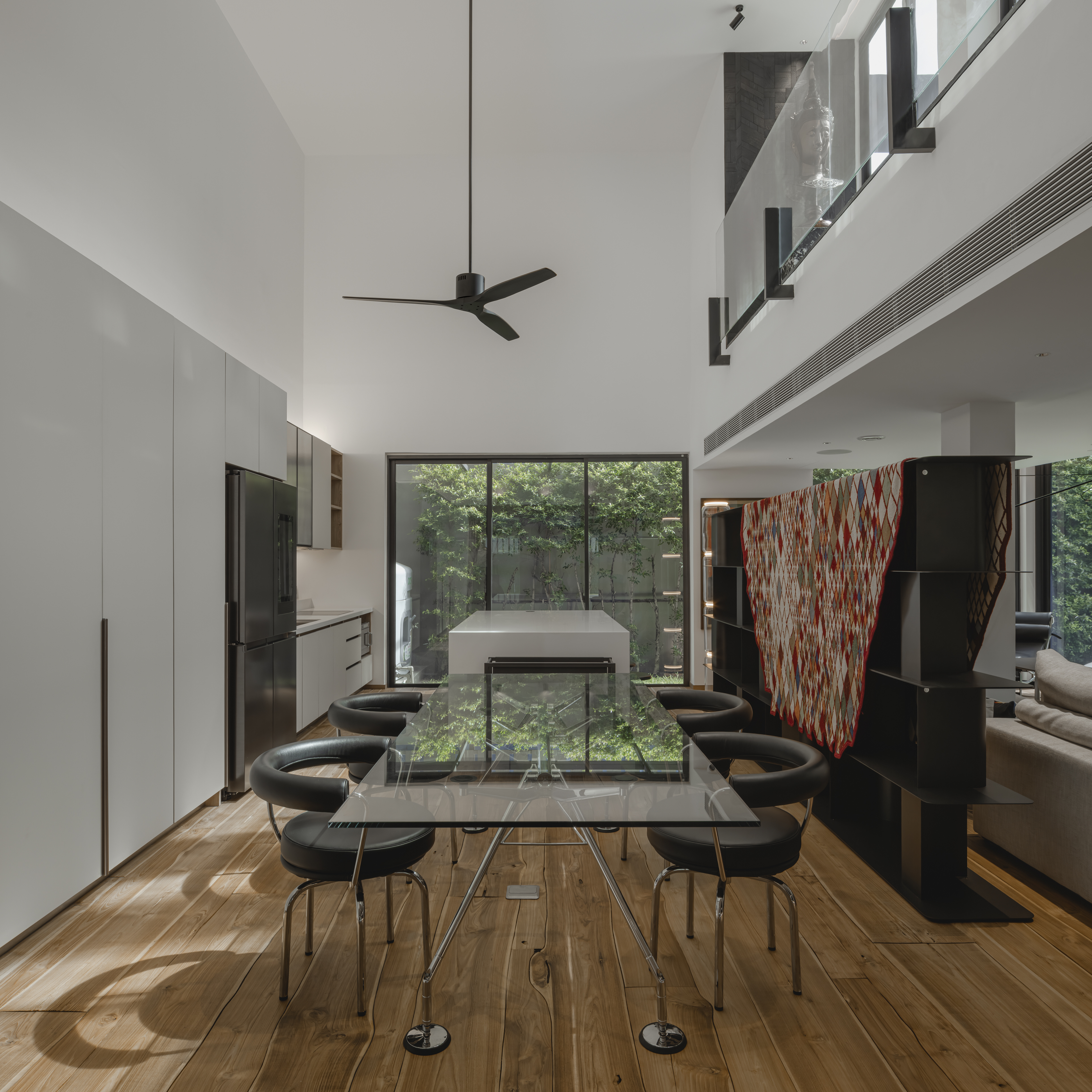 Artist Townhouse by TOFF studio - Architizer