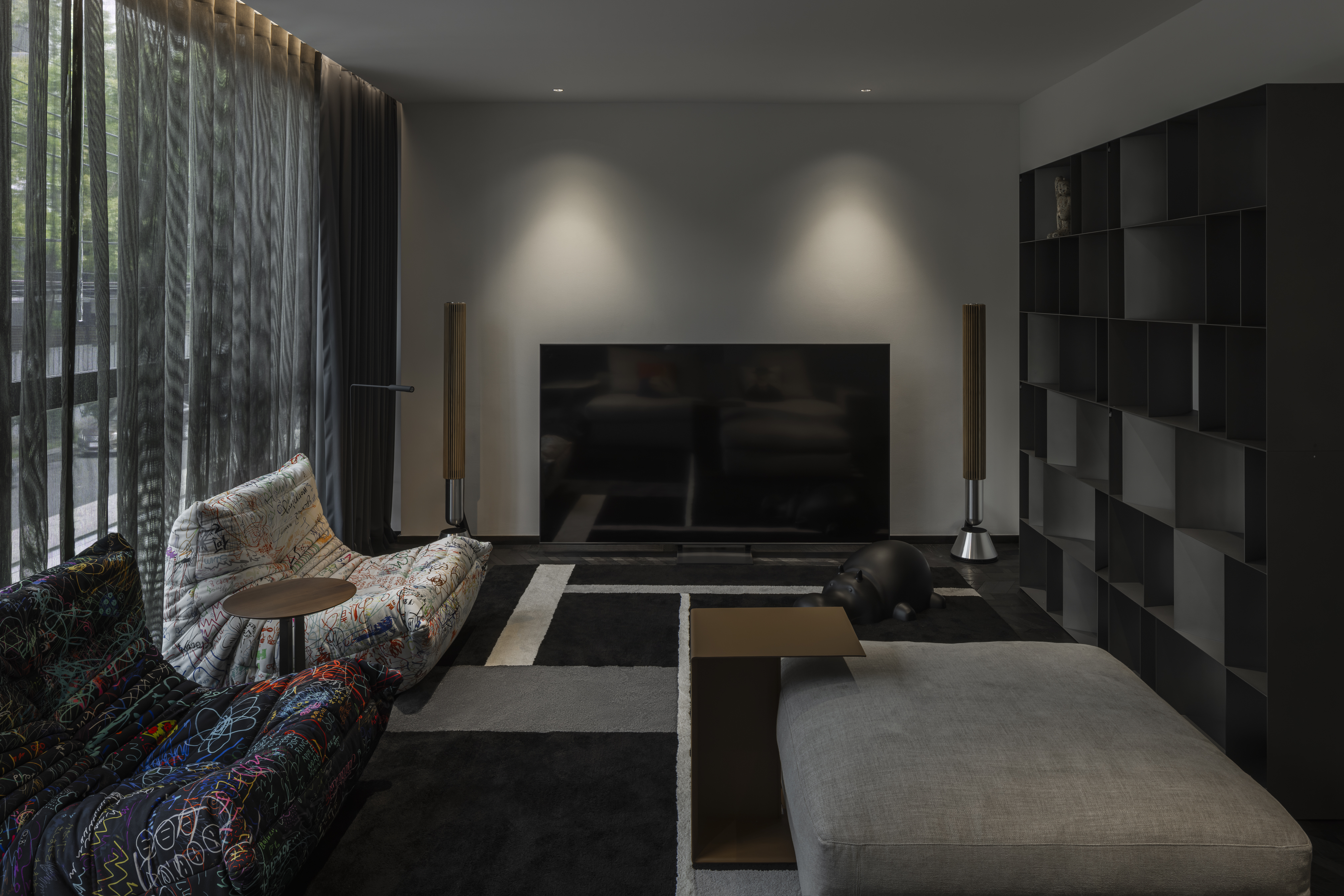 Artist Townhouse by TOFF studio - Architizer