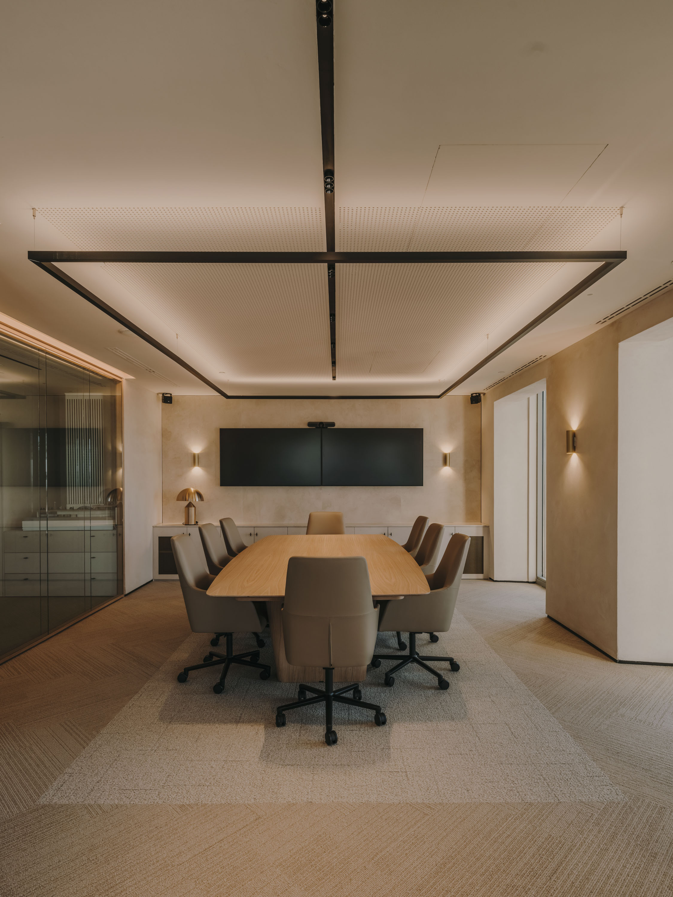 Oficinas Torre Picasso by Destudio - Architizer