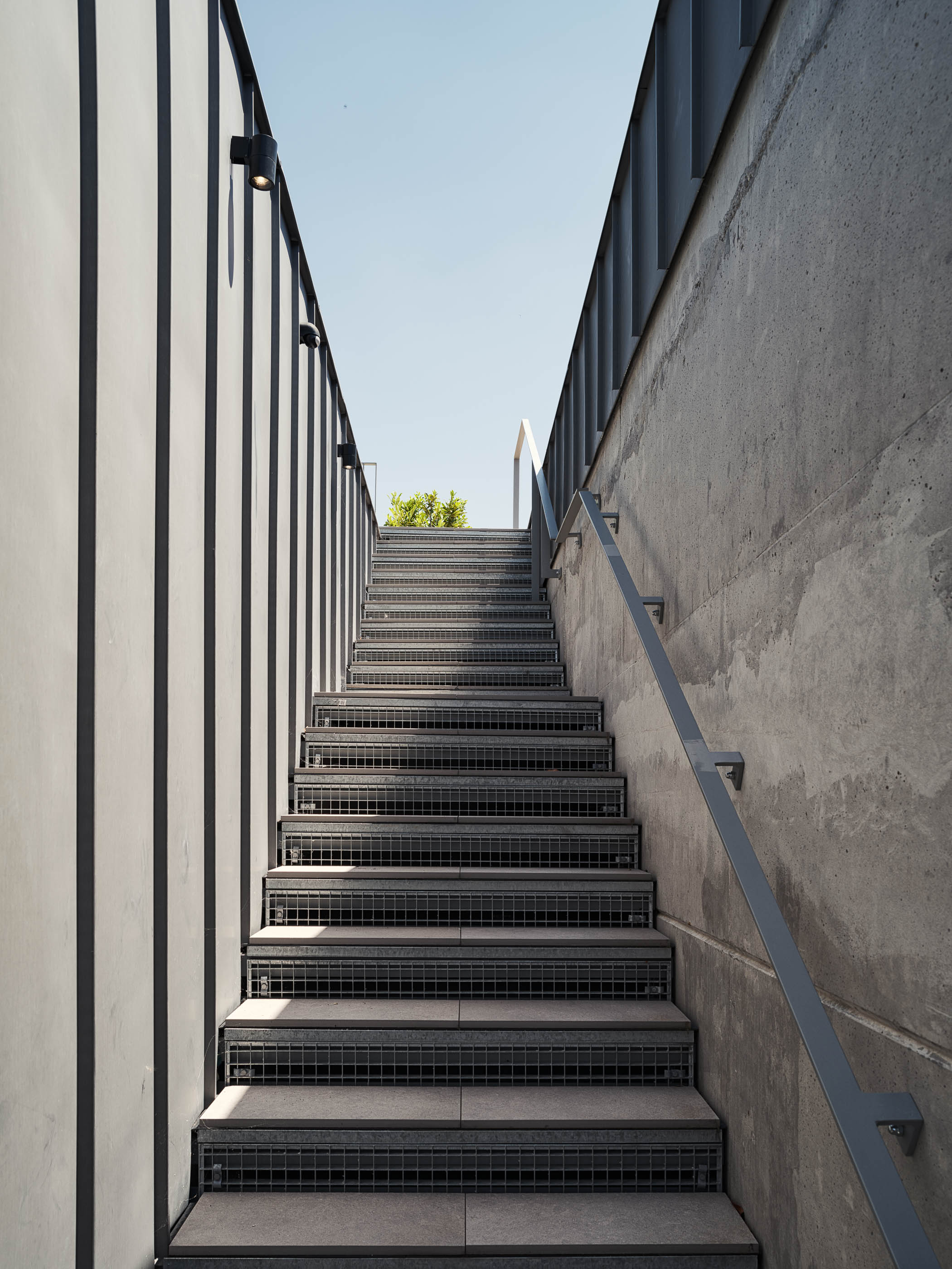 MIR office building by Bureau XII - Architizer