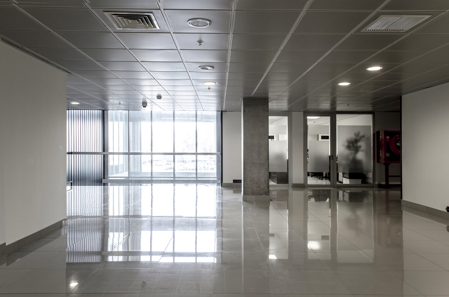 EOS Office Building by Amunategui AIA Basualdo Arquitectos Asociados ...