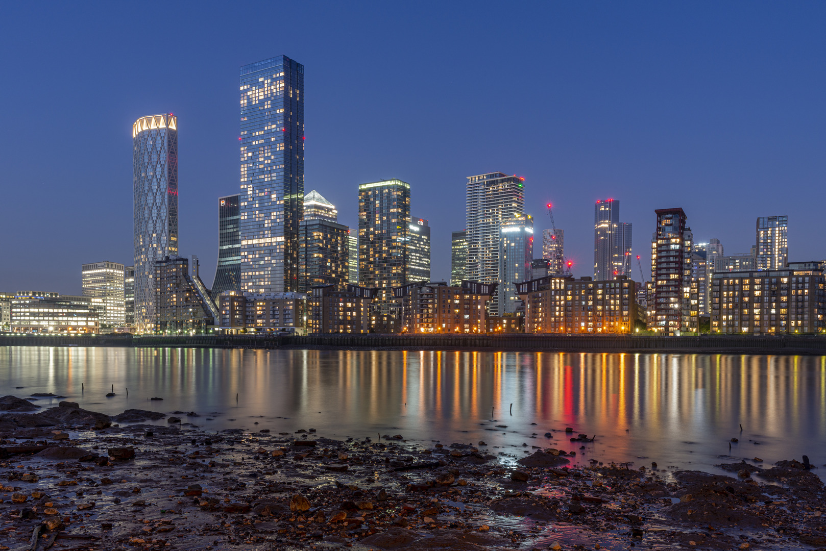 Landmark Pinnacle by Squire and Partners - Architizer