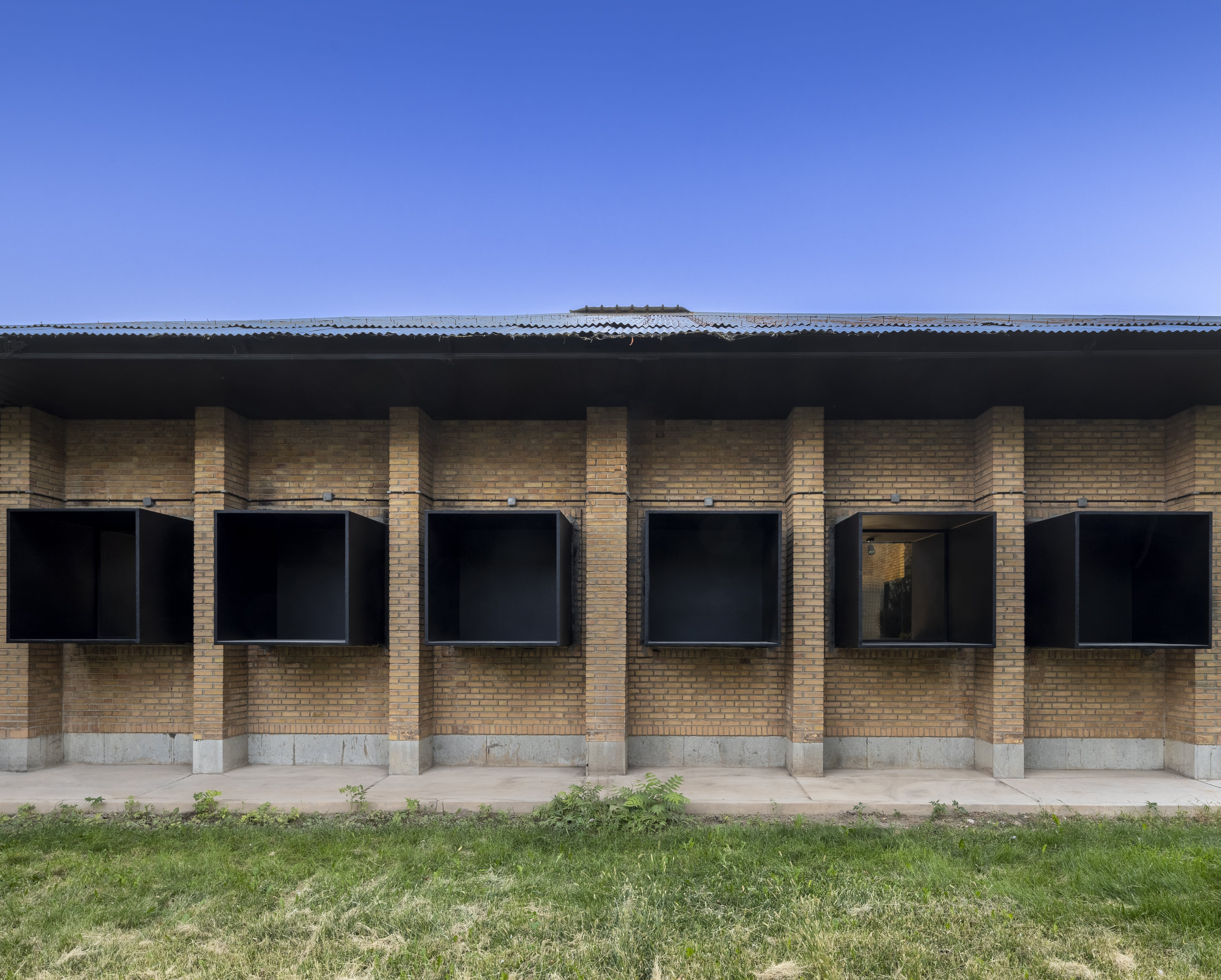 Wall Less Gallery by Sepide Elmi Studio - Architizer