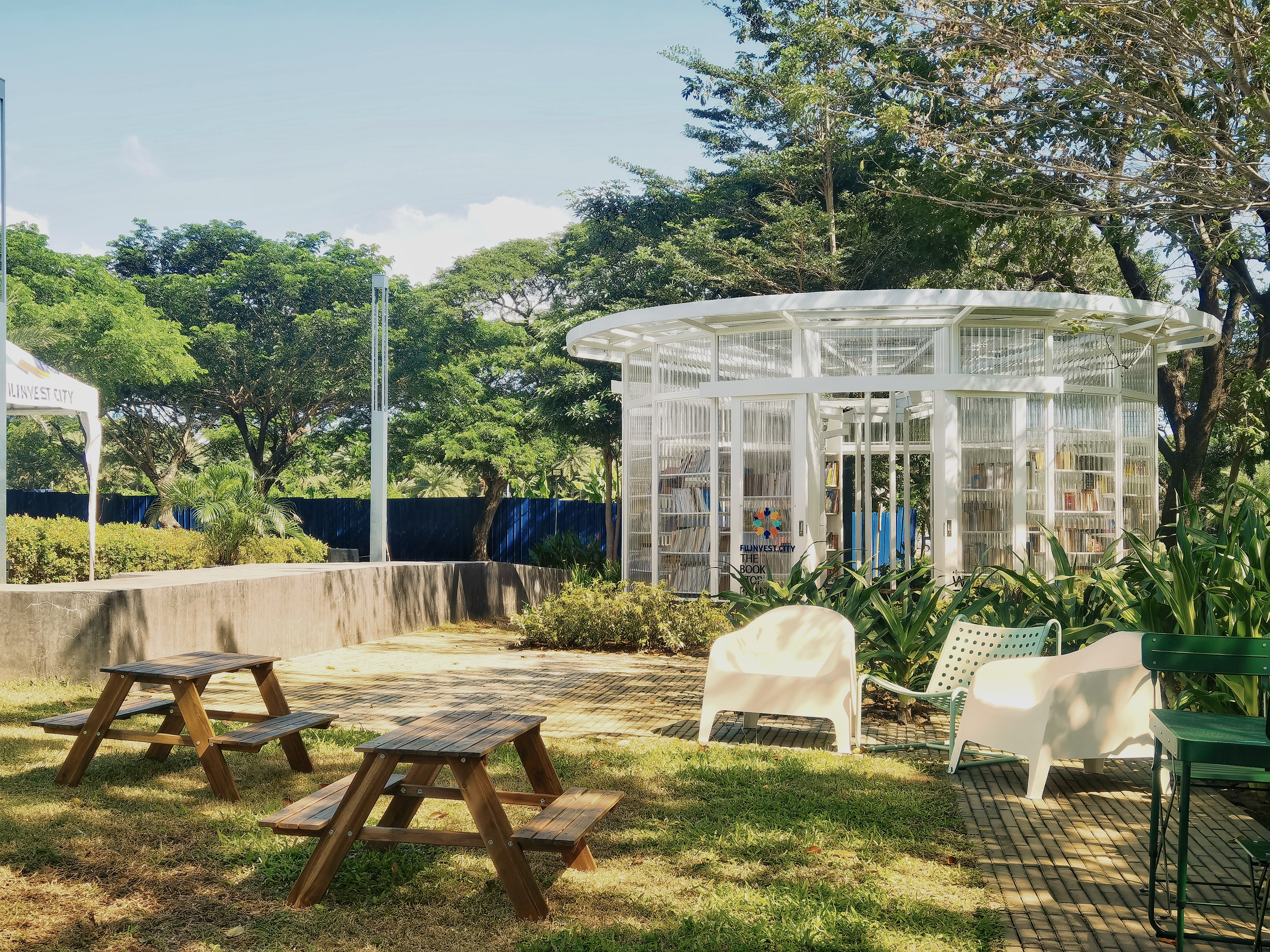 The Book Stop 5 by WTA Design Studio - Architizer