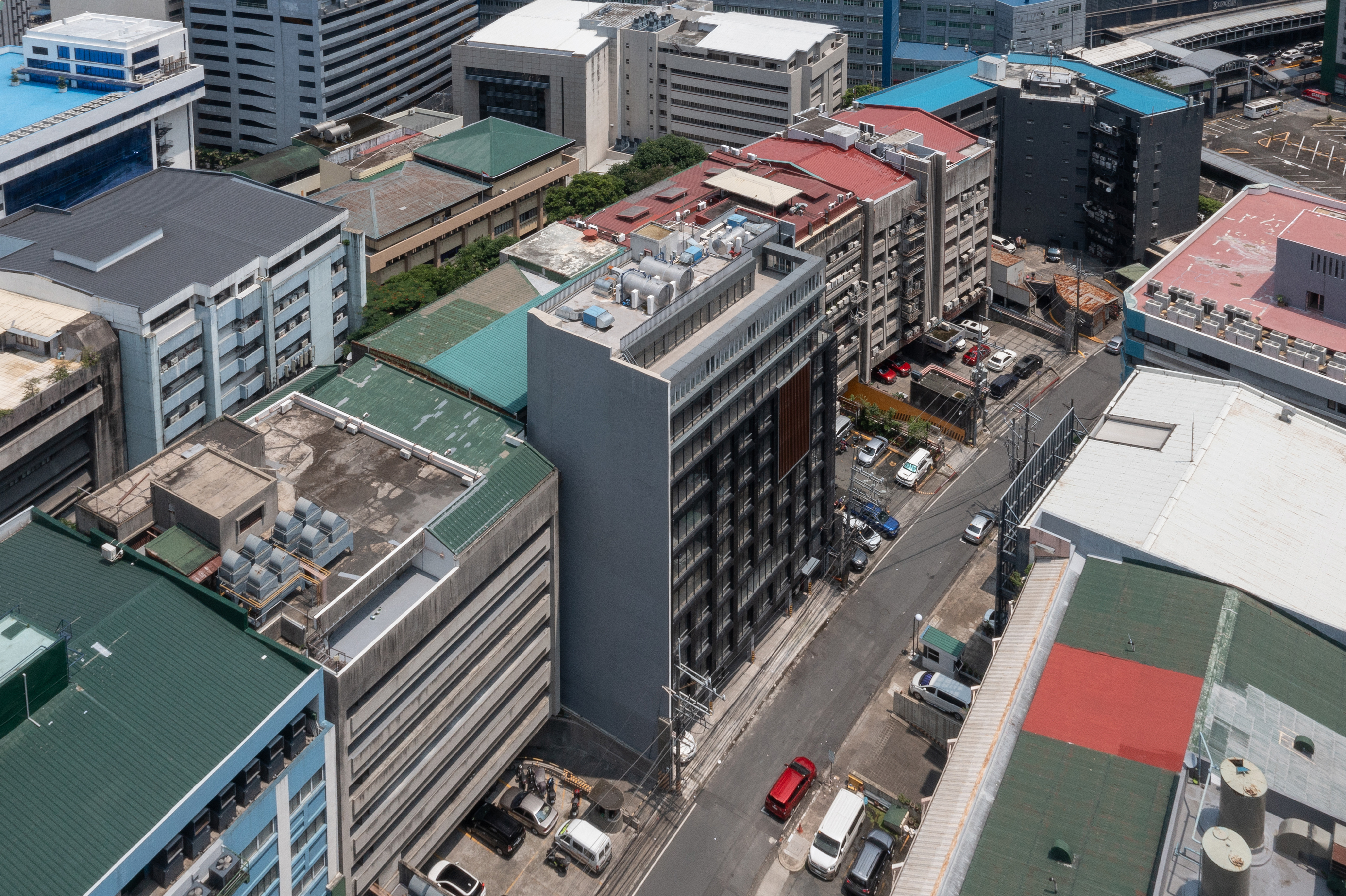 Builder's Center Salcedo One by WTA Architecture and Design Studio ...