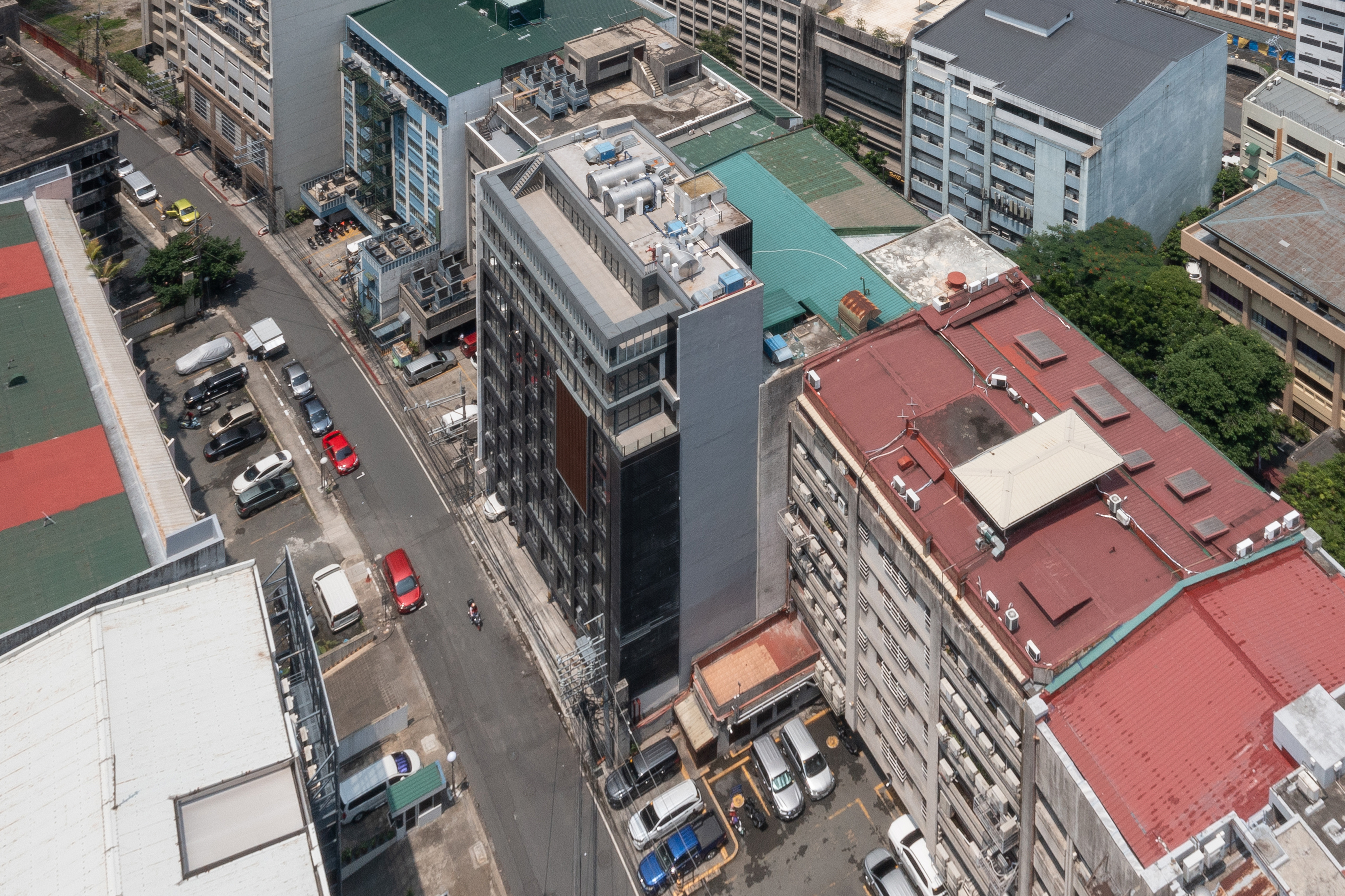 Builder's Center Salcedo One by WTA Architecture and Design Studio ...