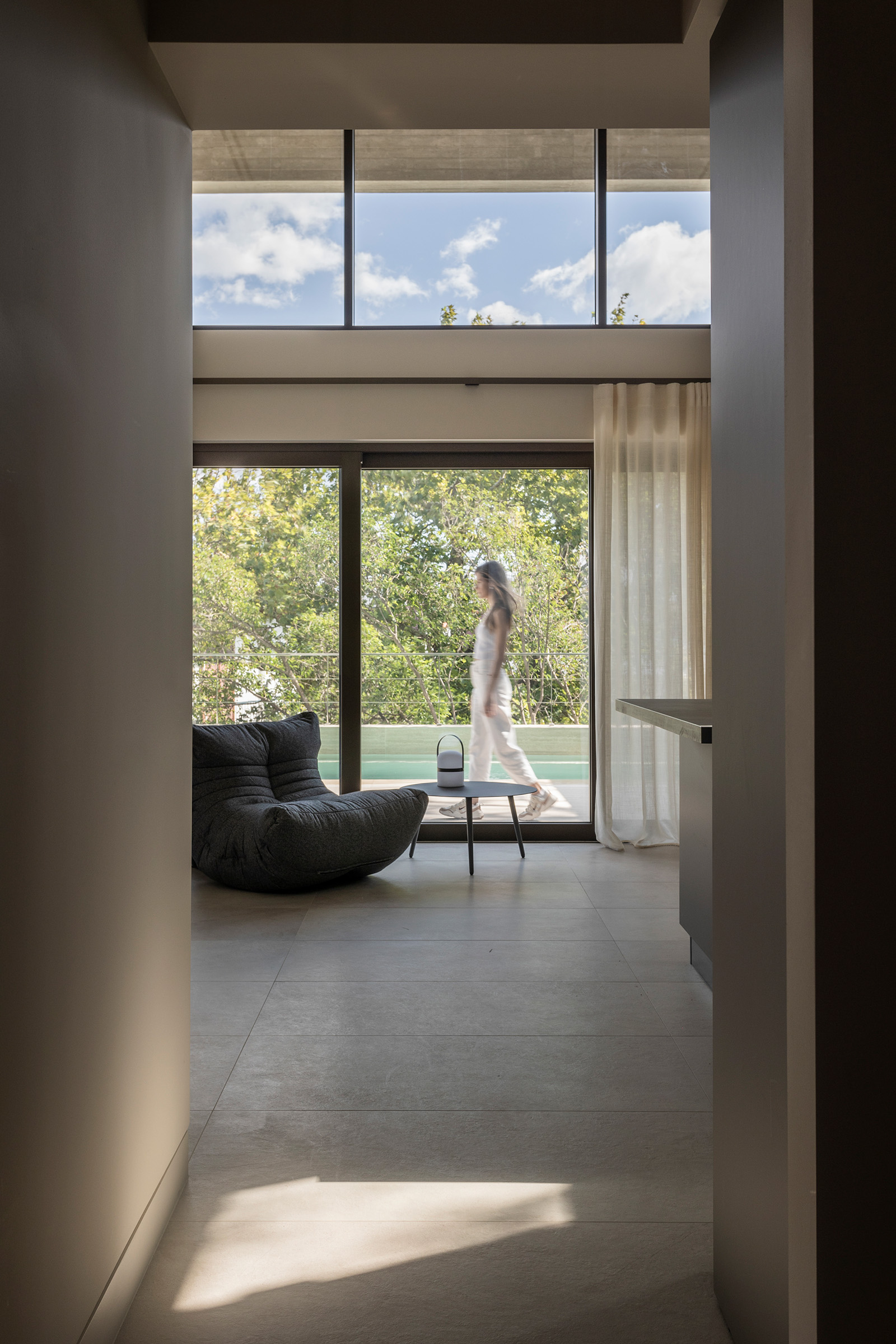 Triplex at Psychiko, Attica, Greece by Micromega - Architizer