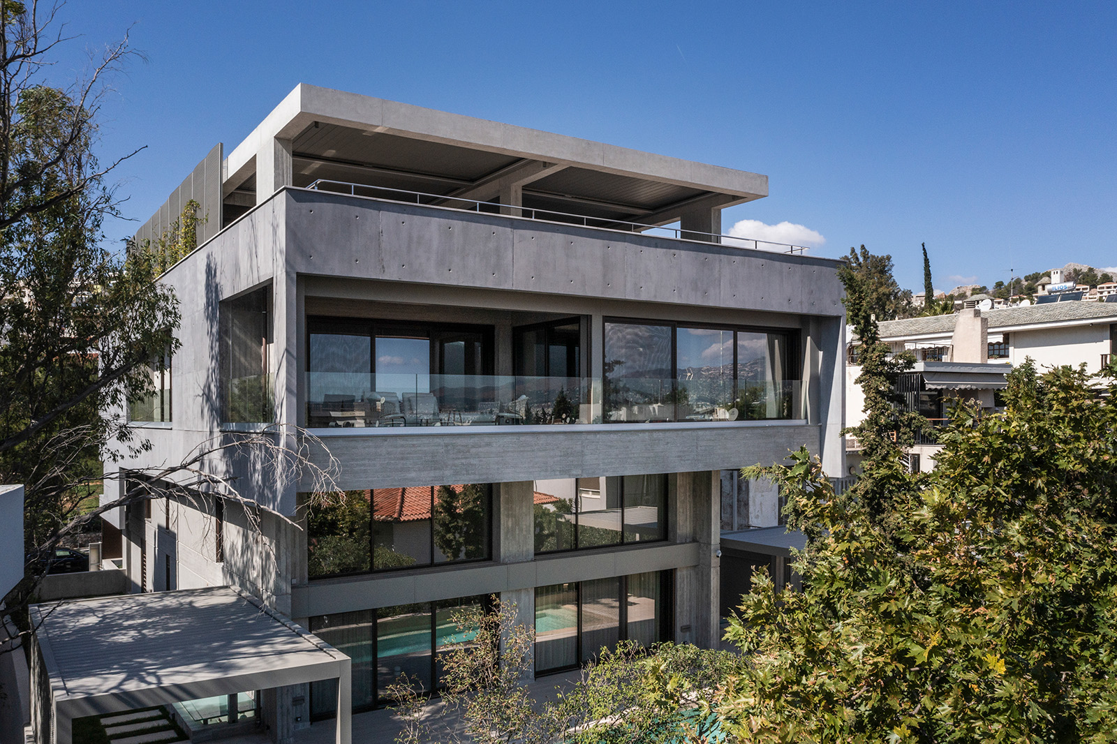 Triplex at Psychiko, Attica, Greece by Micromega - Architizer