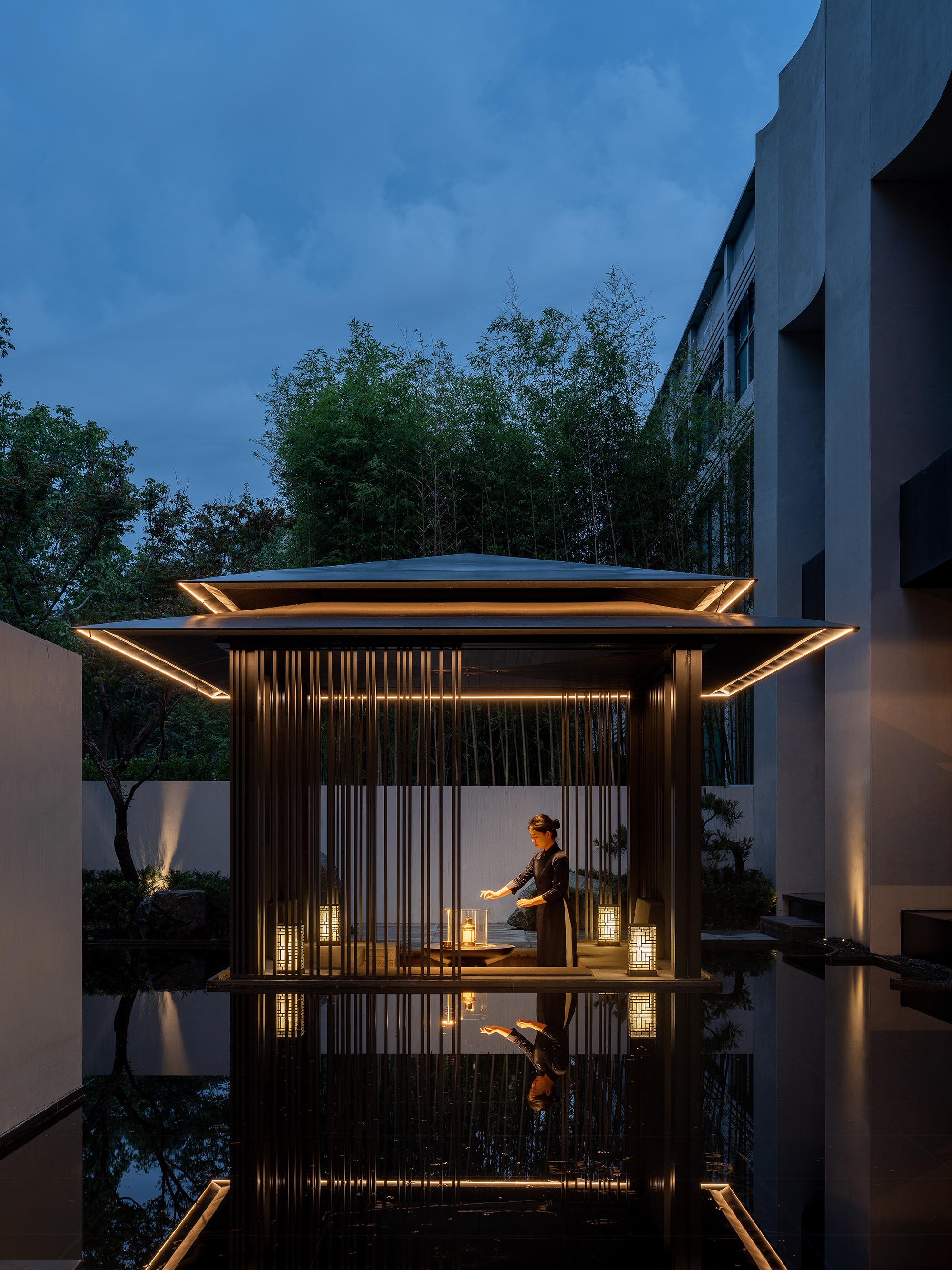 Meng Du Hui Restaurant by Tanzo Space Design by Design Aesthetics ...