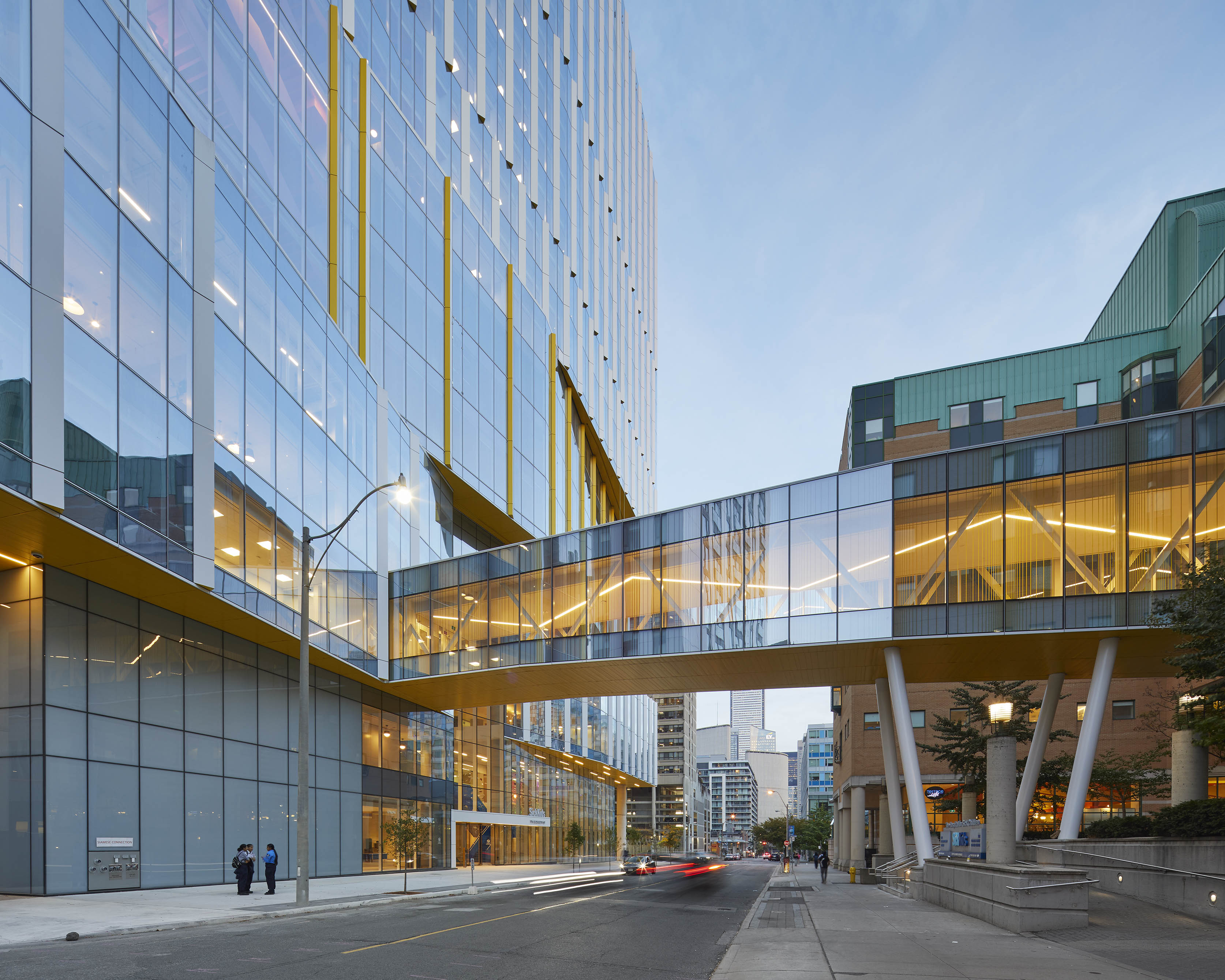 SickKids Patient Support Centre by B+H Architects - Architizer