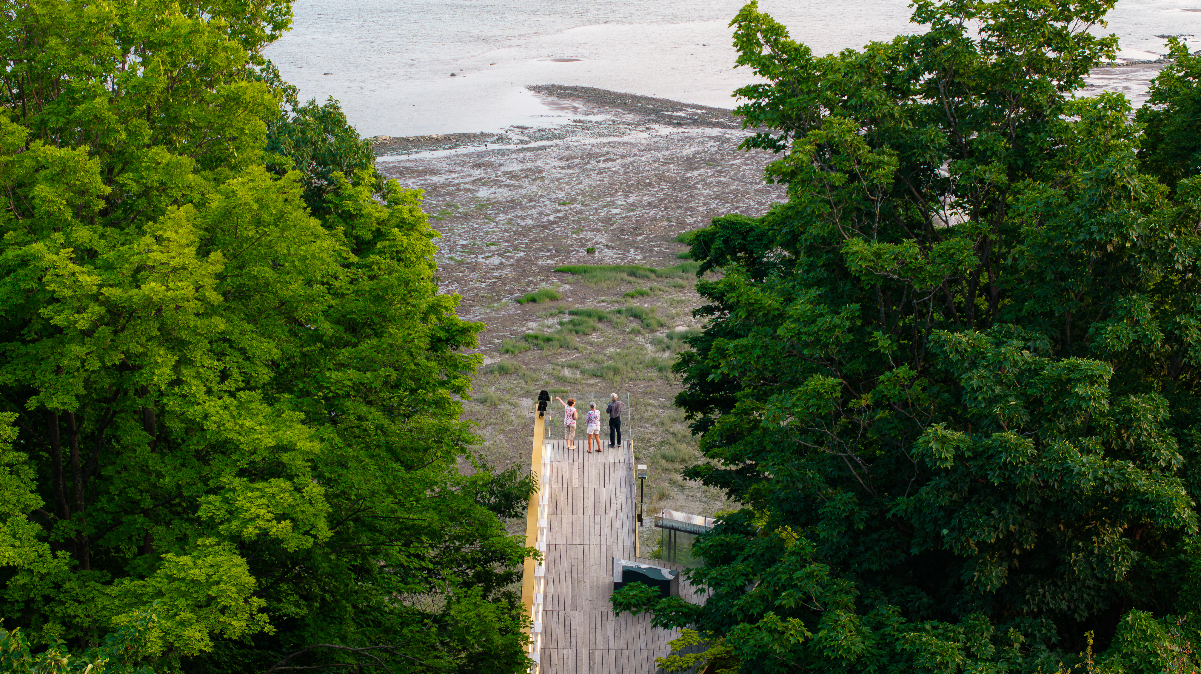 A Site at the Crossroads of Landscapes and Cultures by Loïc Lefebvre ...