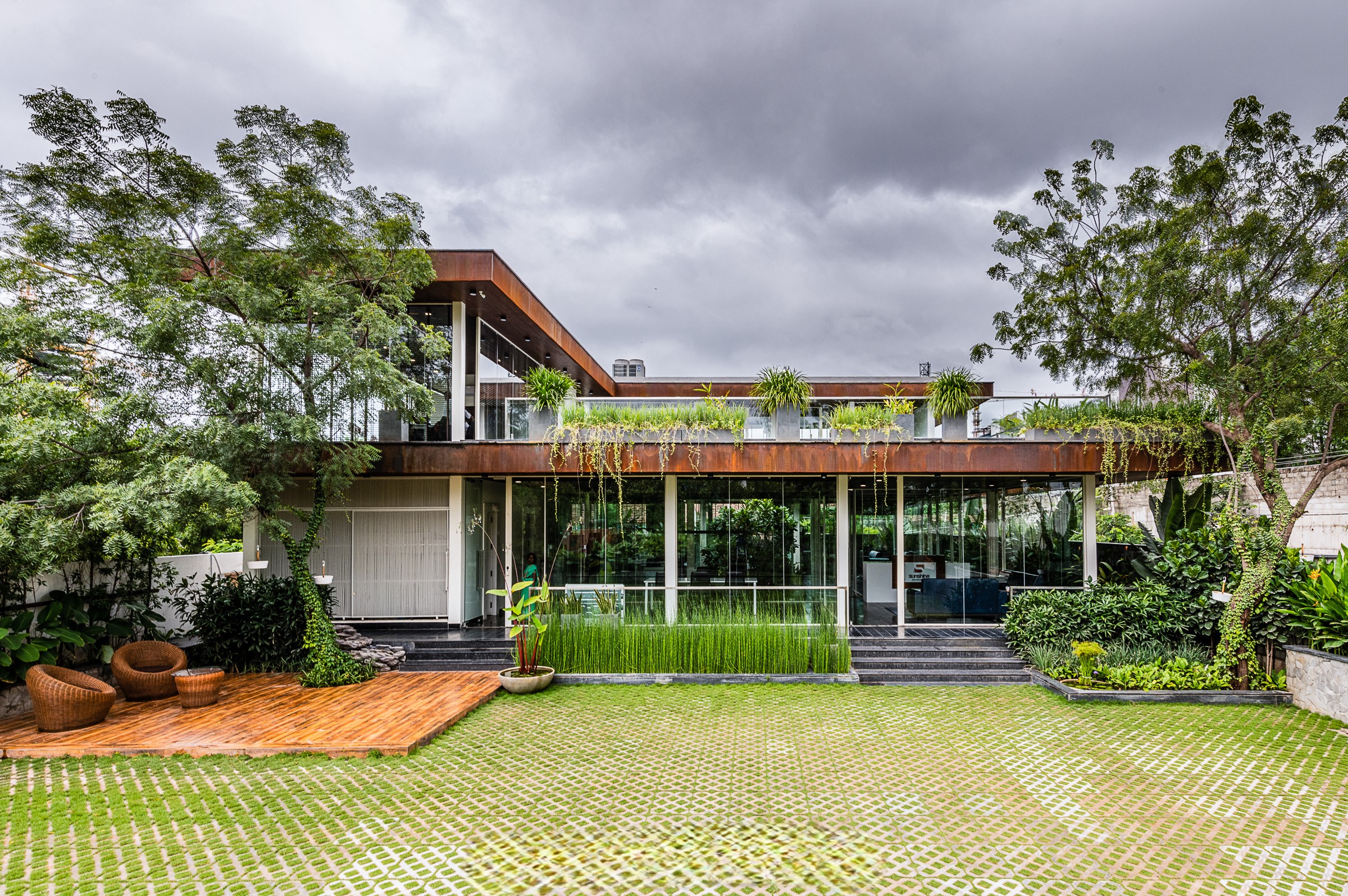 Idea 4101981: Sunshine Office by 23 Degrees Design Shift in Hyderabad ...