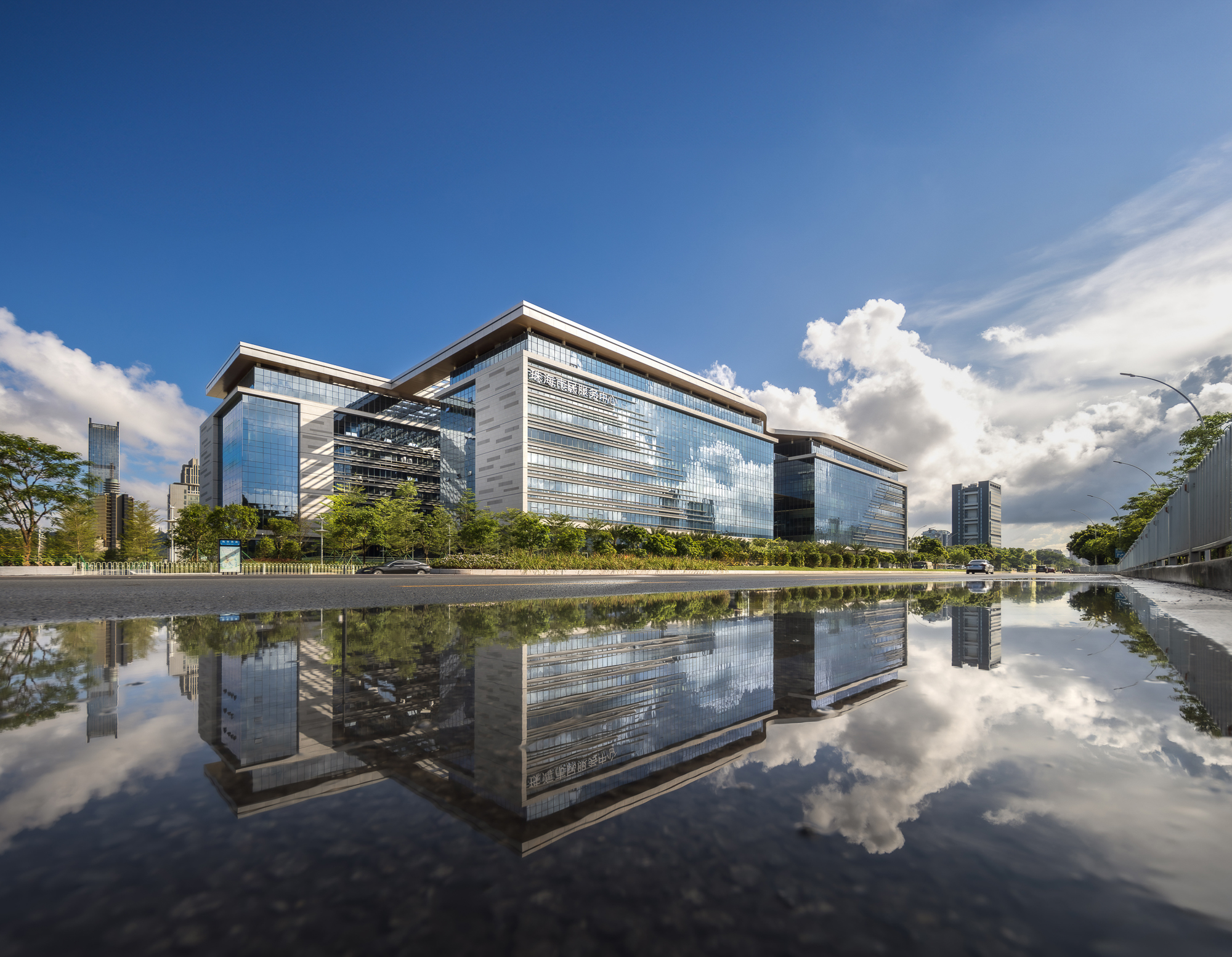 10 Design Announces Completion of New Civic Landmark: Zhuhai Civil ...