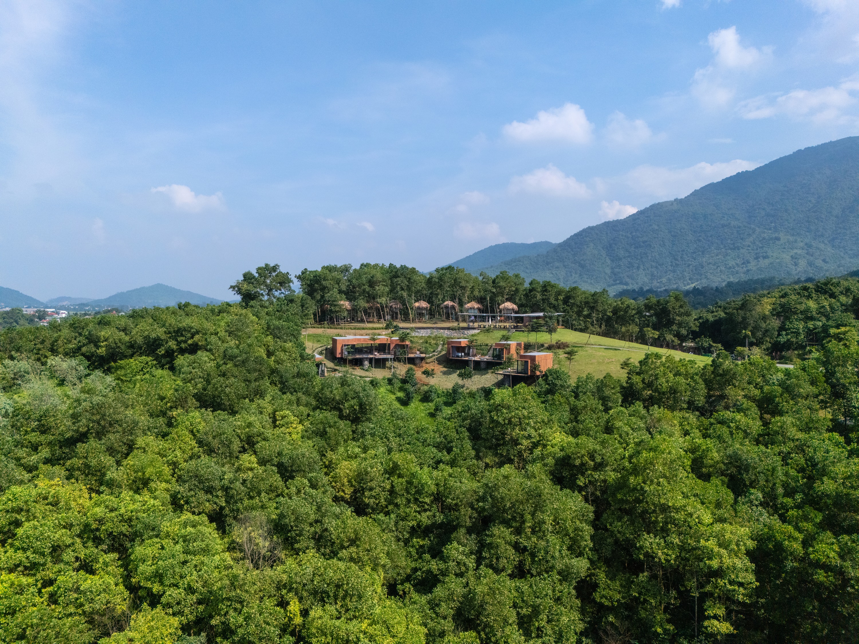 Red Camp by idee architects Vietnam - Architizer