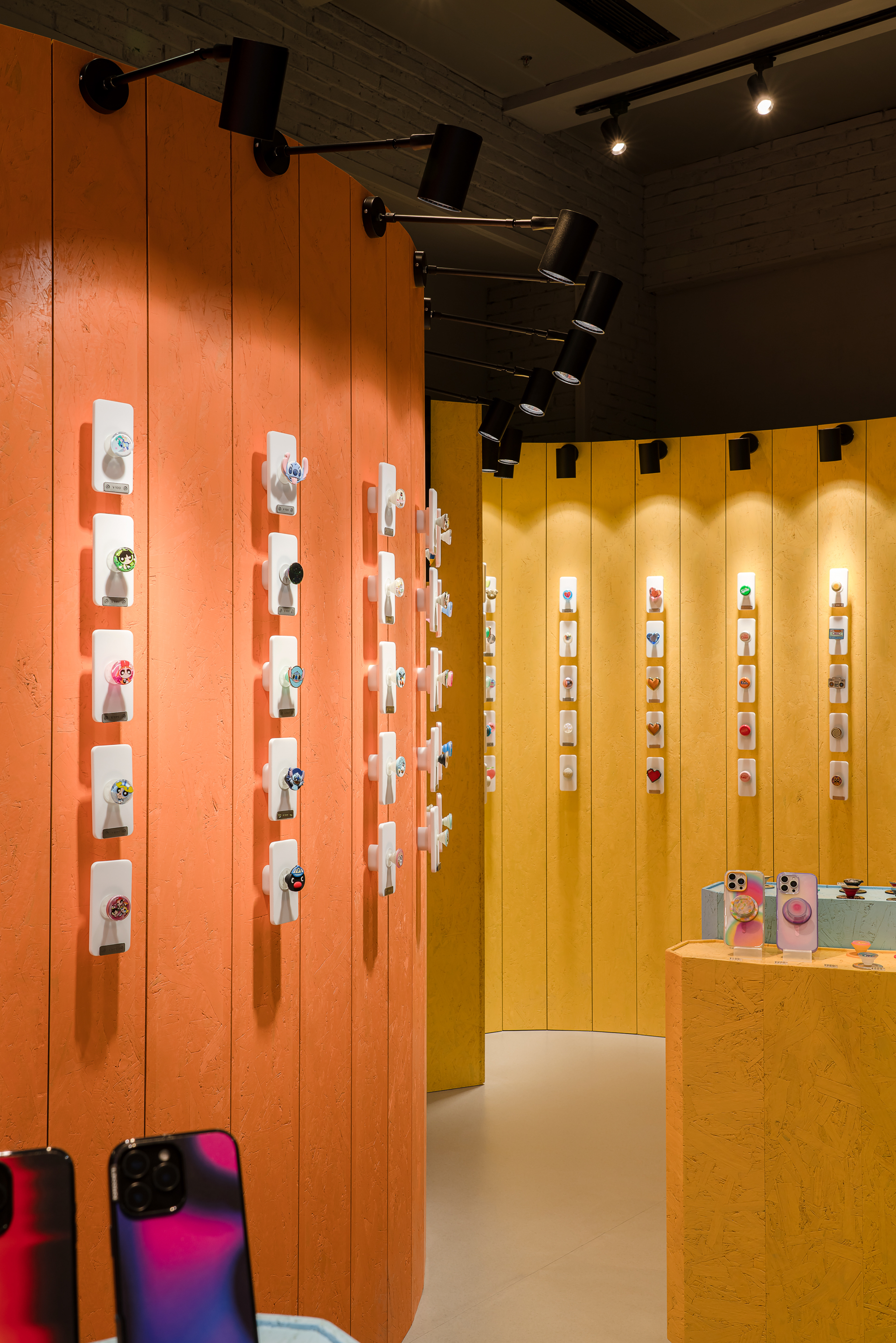 POPSOCKETS POP-UP Store by Tens Atelier - Architizer