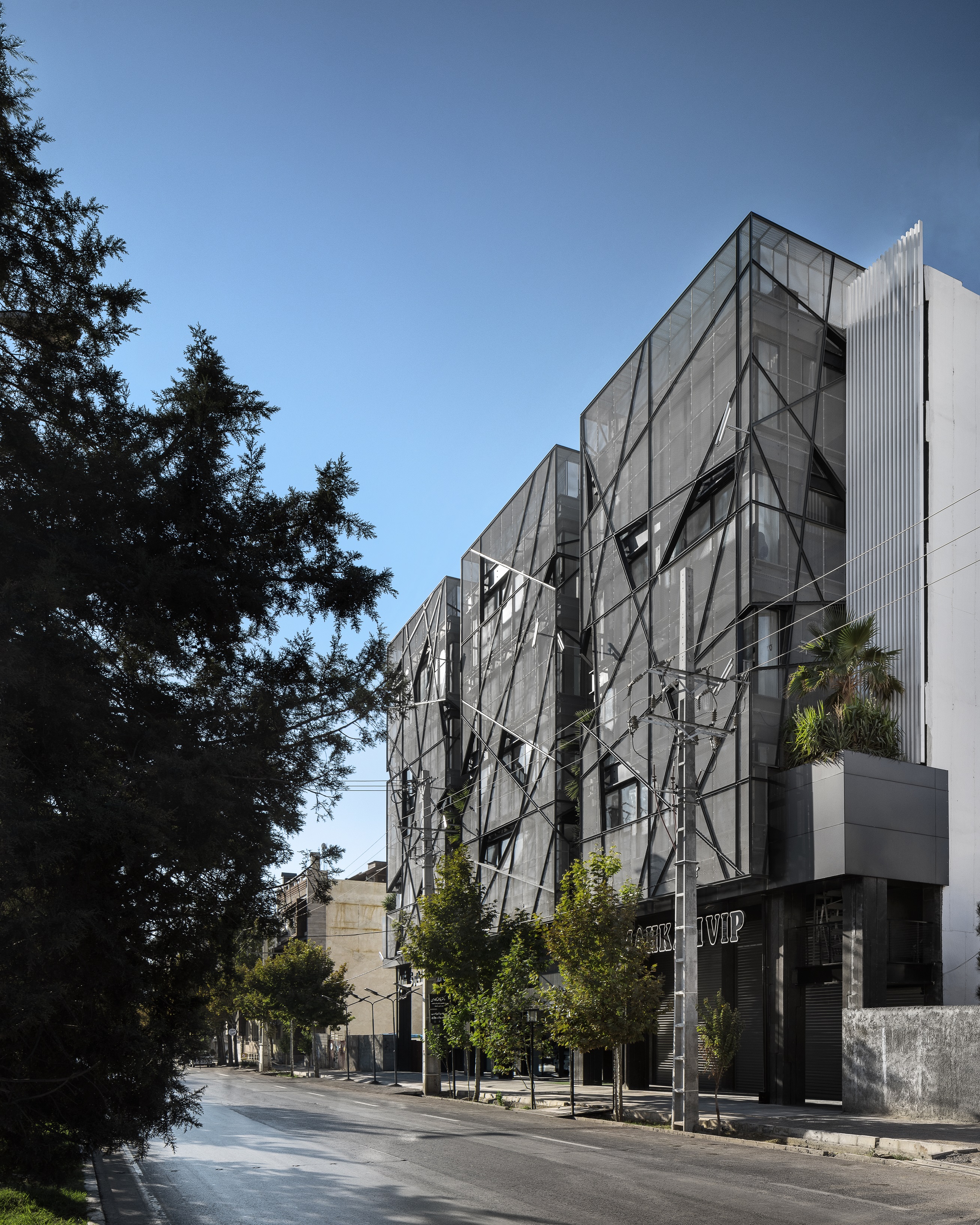 Metal Complex Building by Soroush Saberi - Architizer