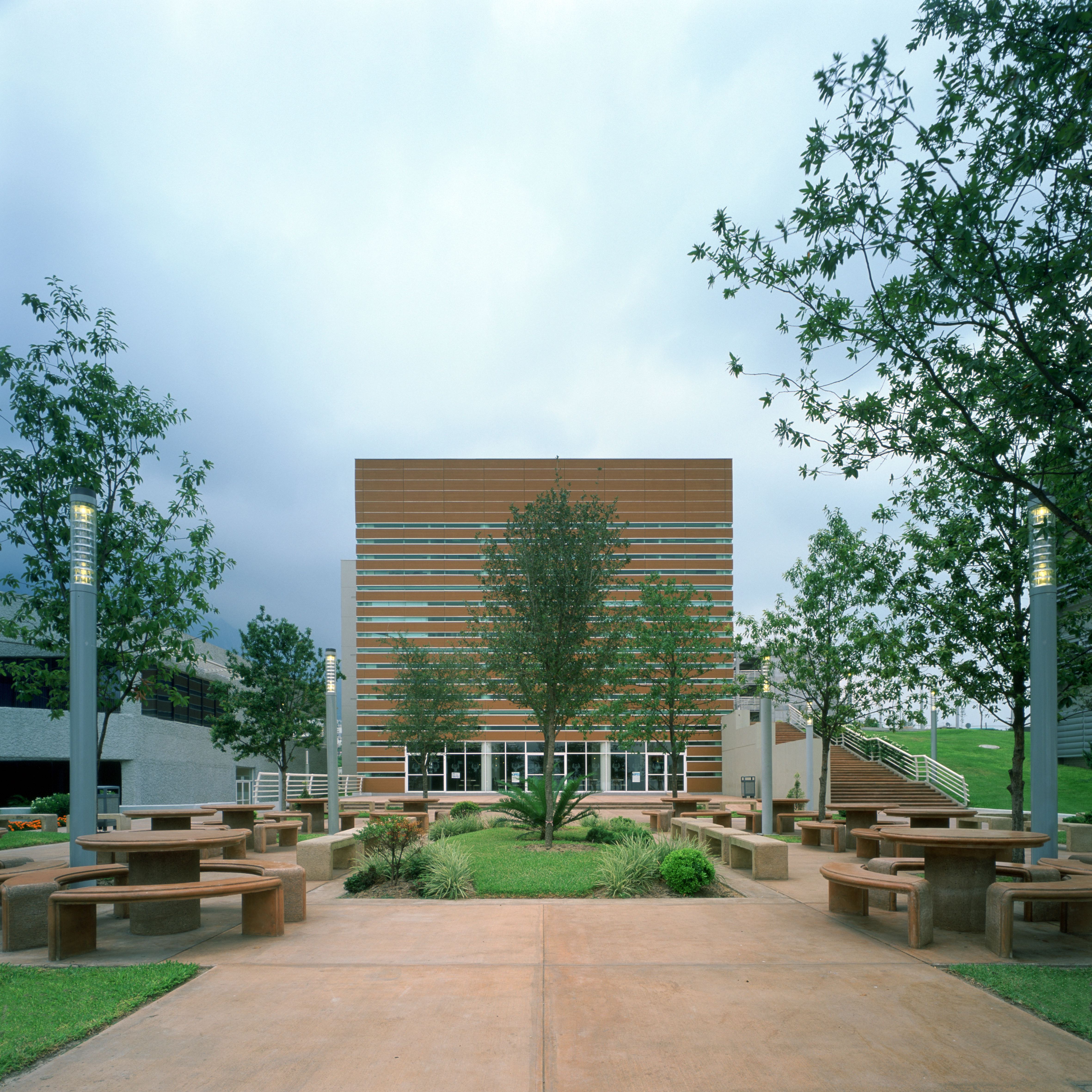UVM Cumbres by Gomez Vazquez International - Architizer