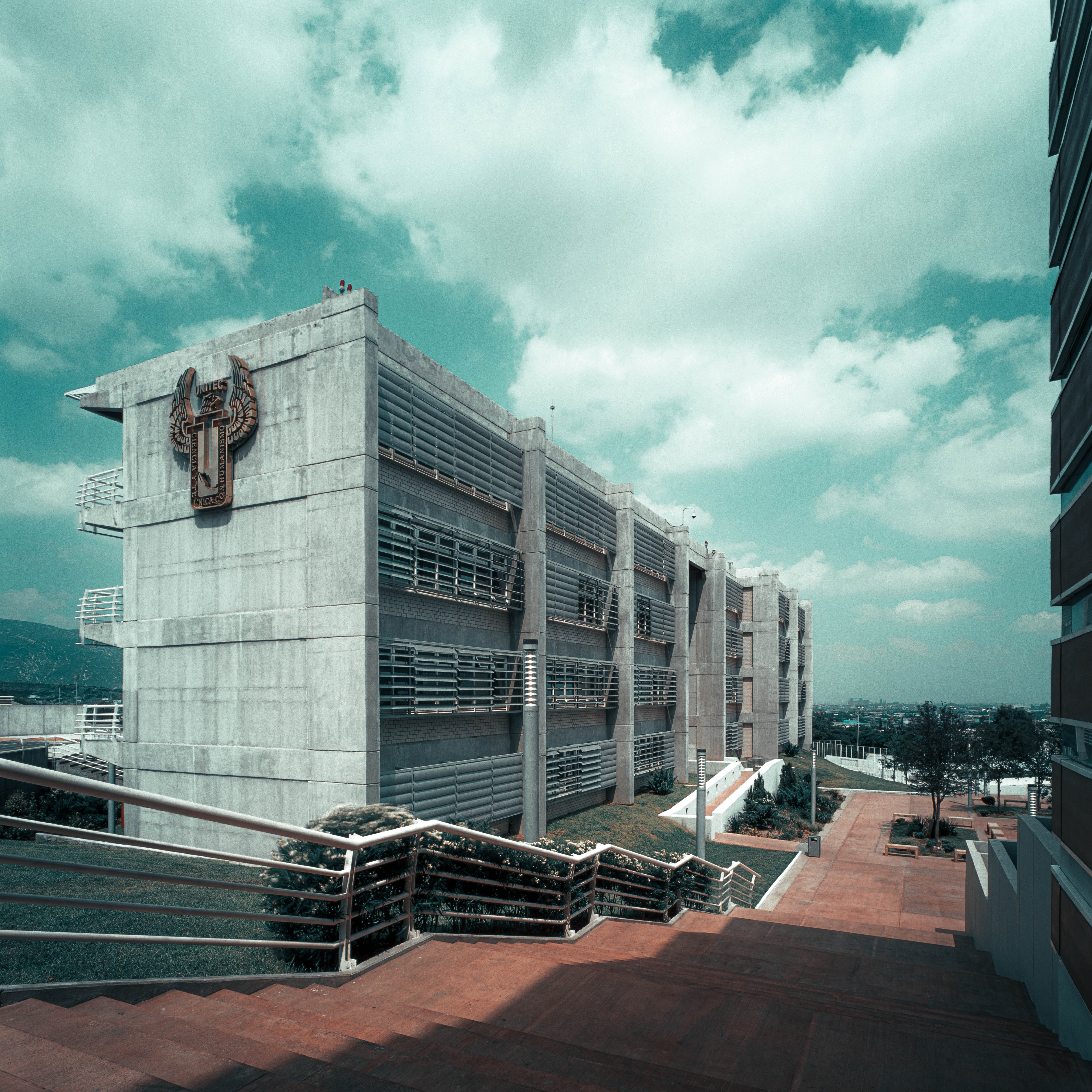 UVM Cumbres by Gomez Vazquez International - Architizer