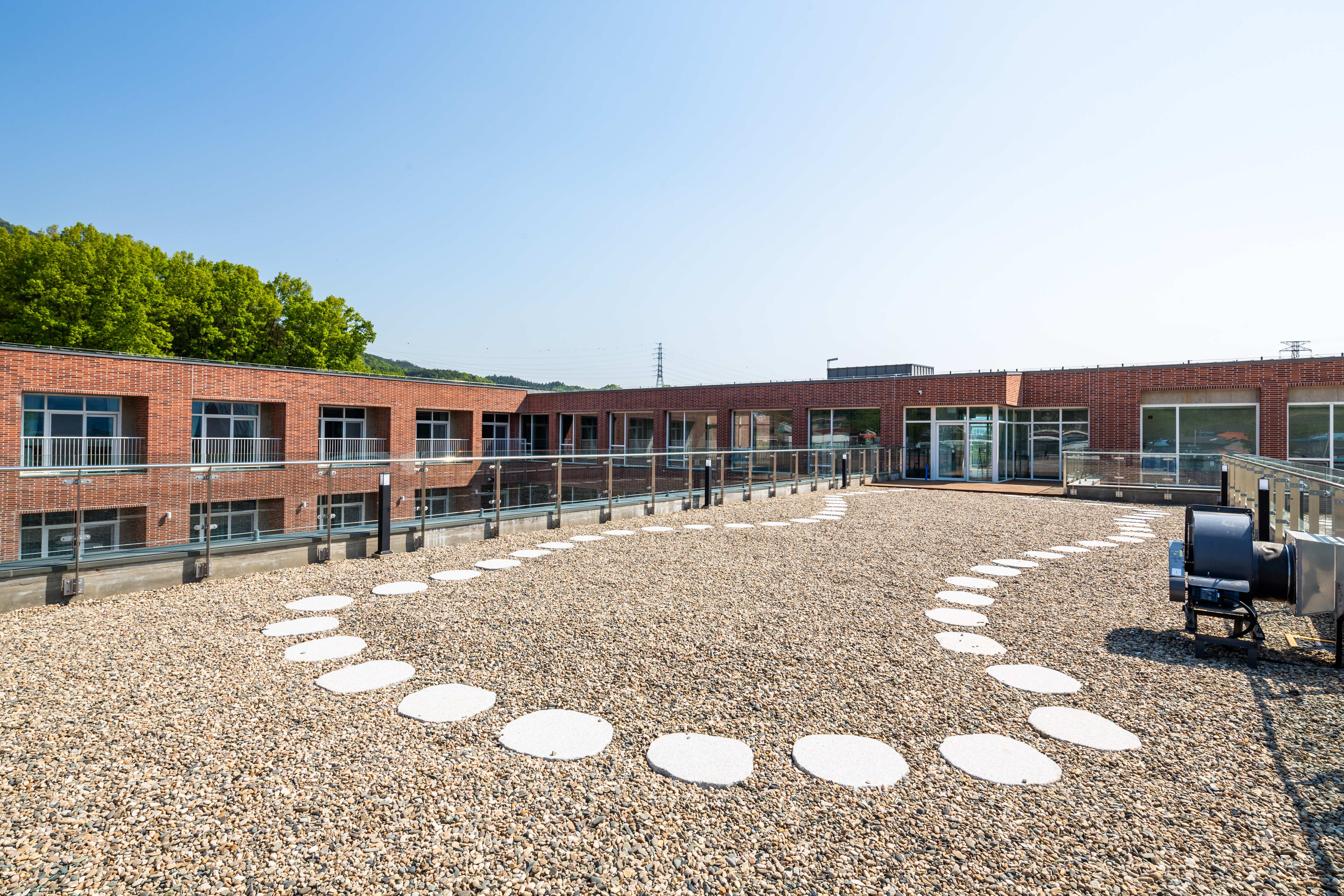 Sebit Sisterhood Welfare Center by Seoinn Design Group - Architizer
