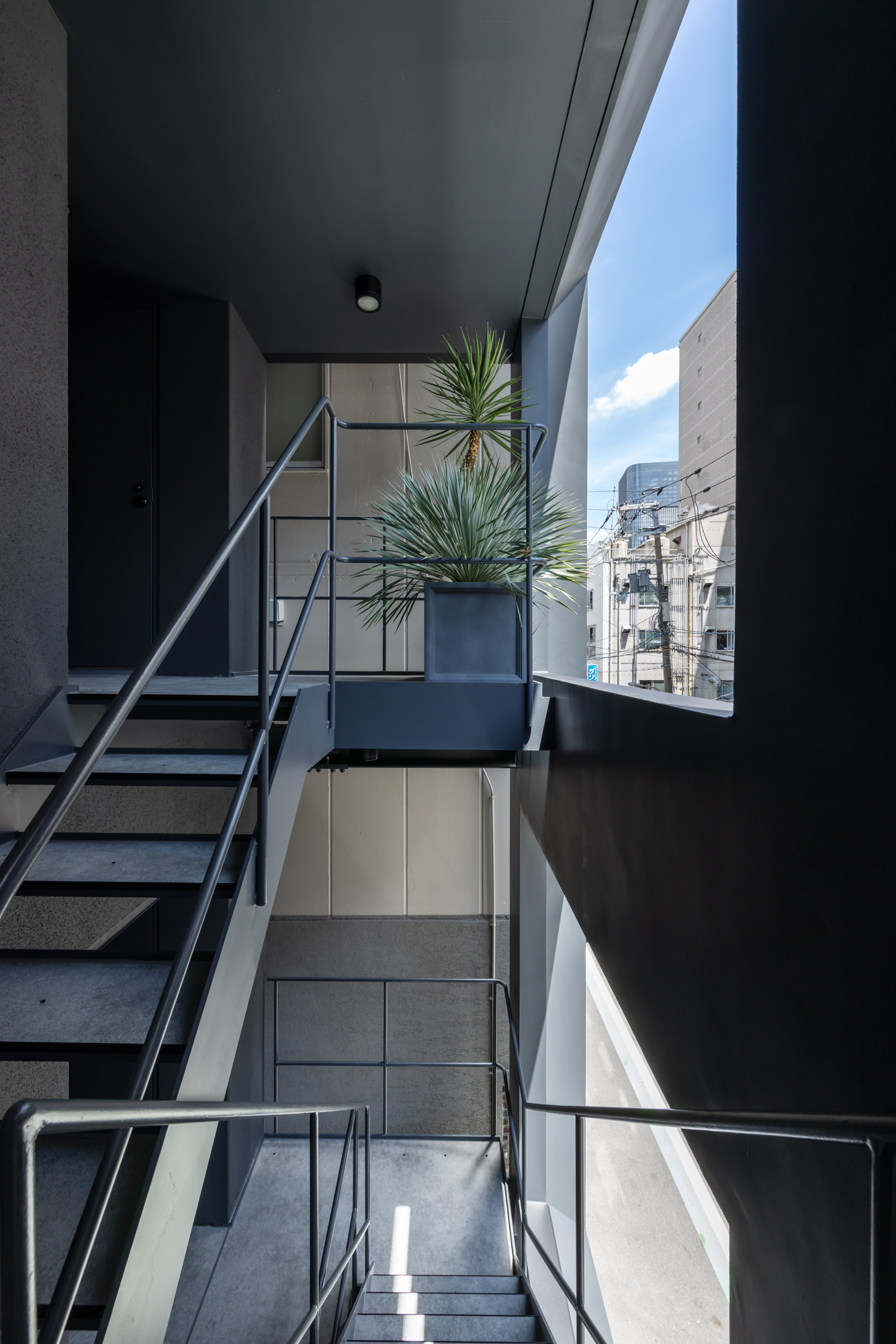 OP BLD. by KURU CO.,LTD. - Architizer