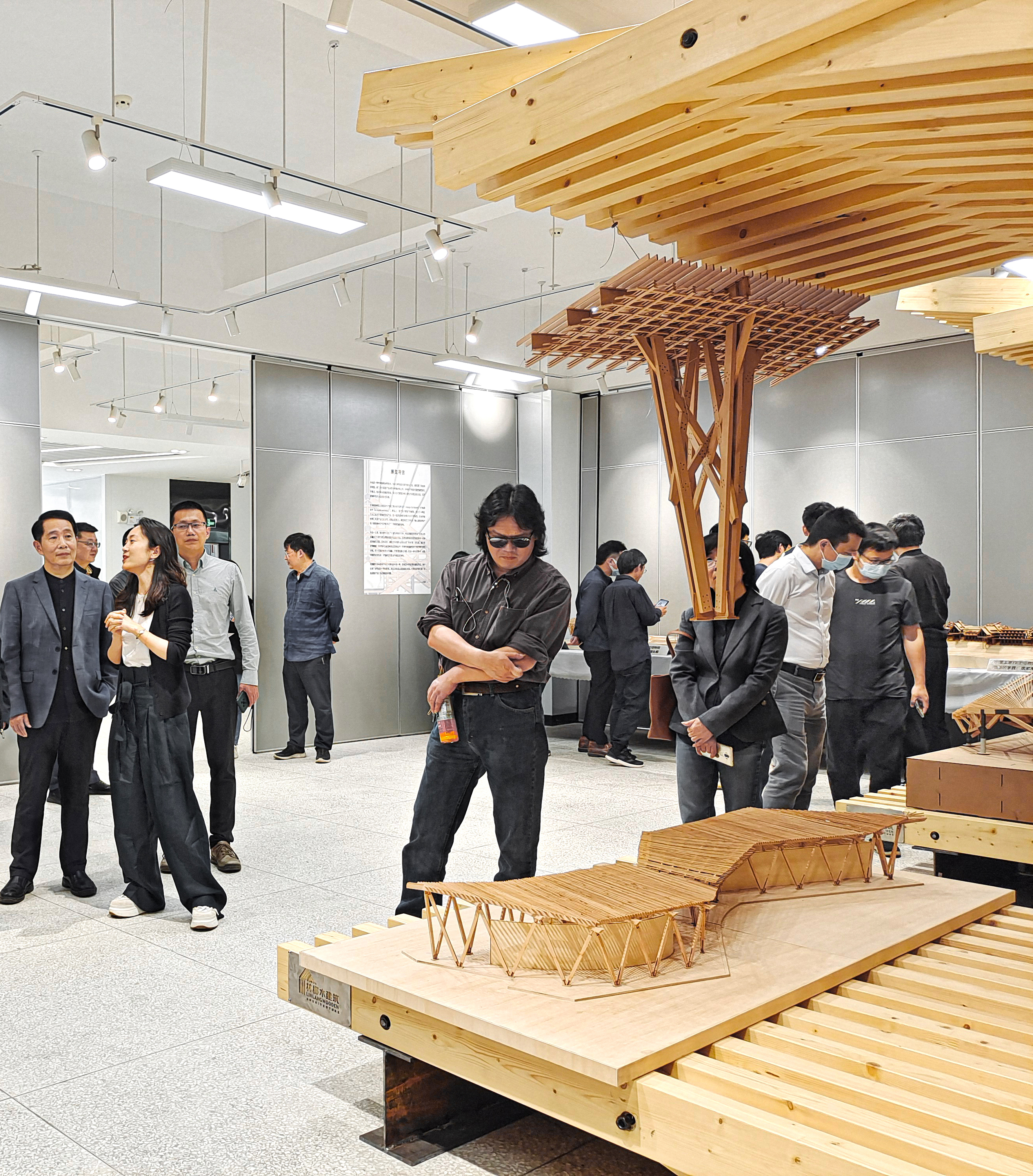 “Digital Wood Structure + Design Logic” Exhibition Design by Qing ...