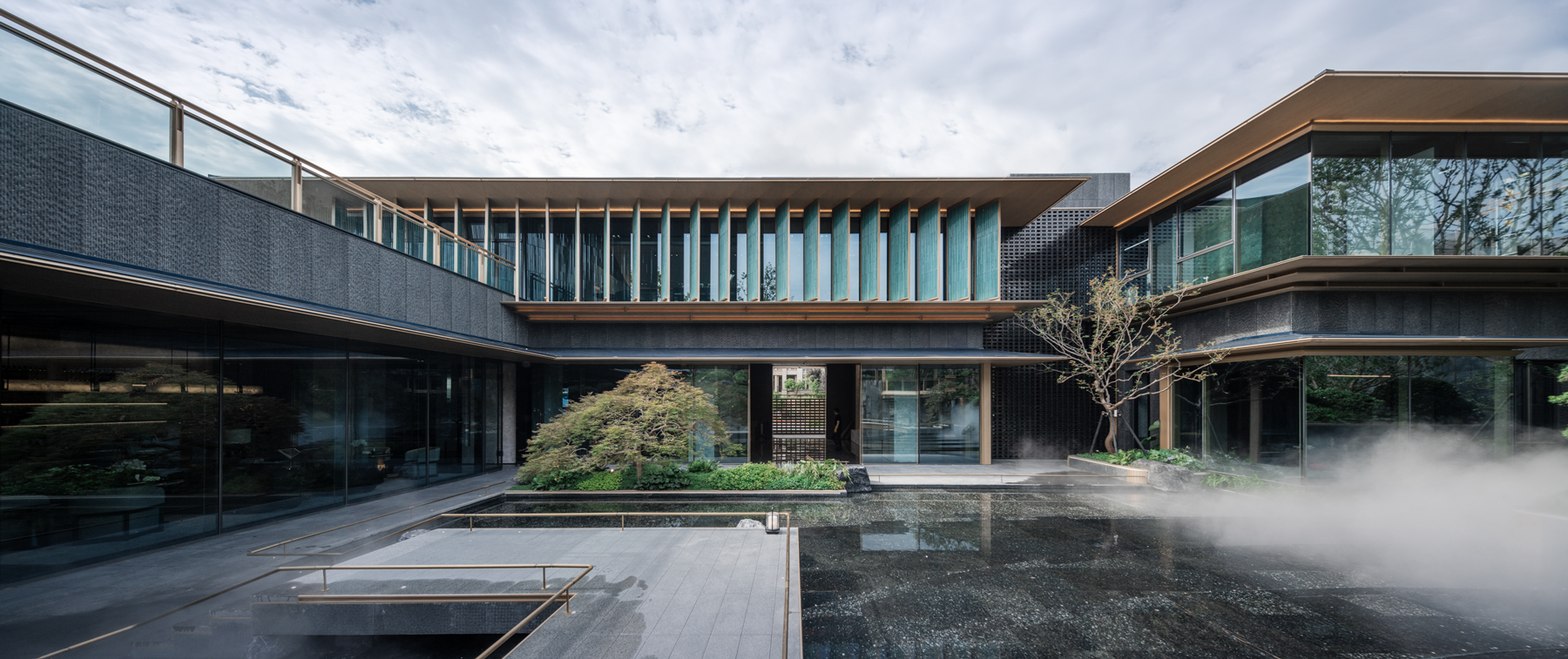 Zhongtian · Jing Yue Qing Lan "Multicolor Villa" by line+ studio ...