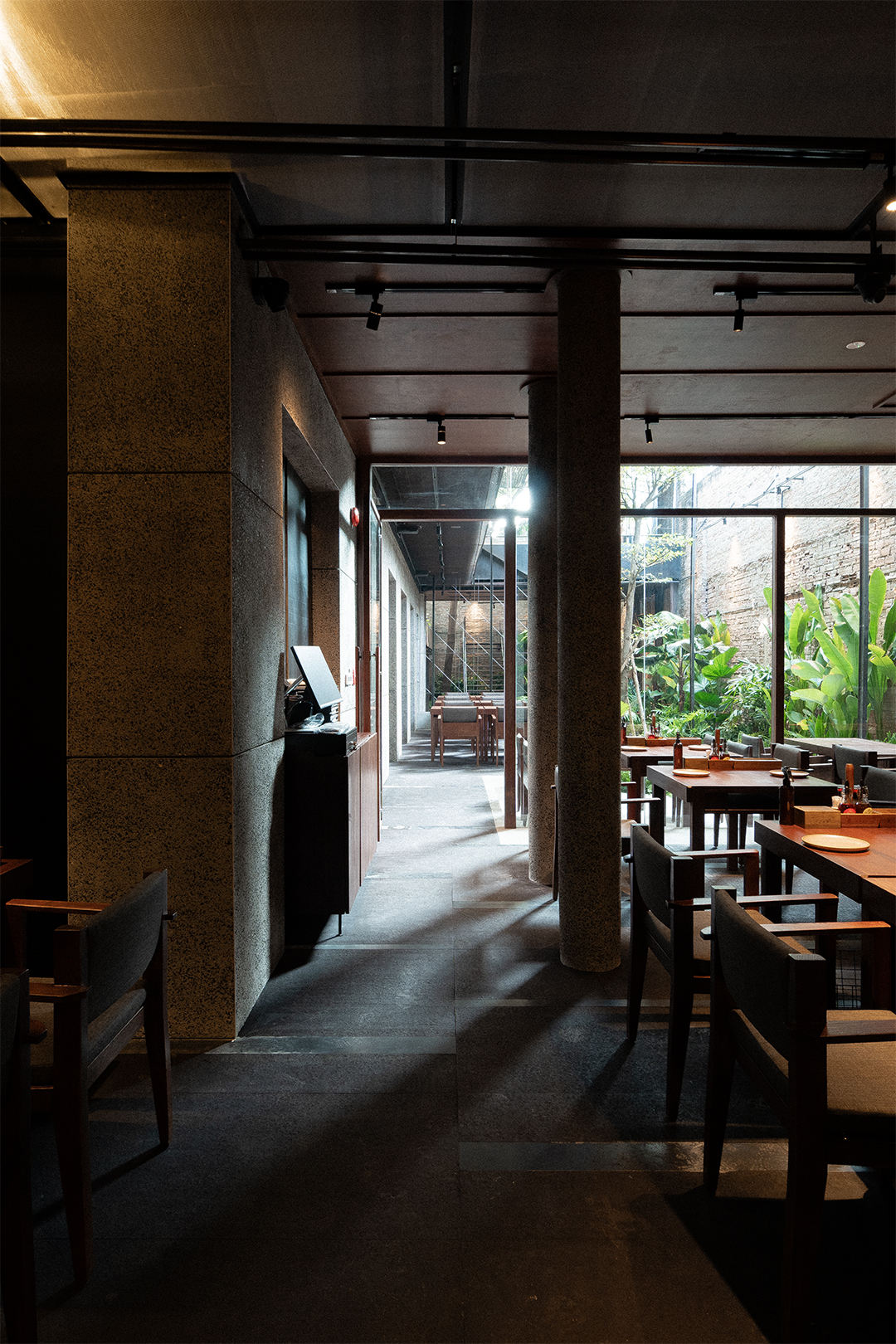 4P's Restaurant Hai Ba Trung by 324Praxis Architects - Architizer