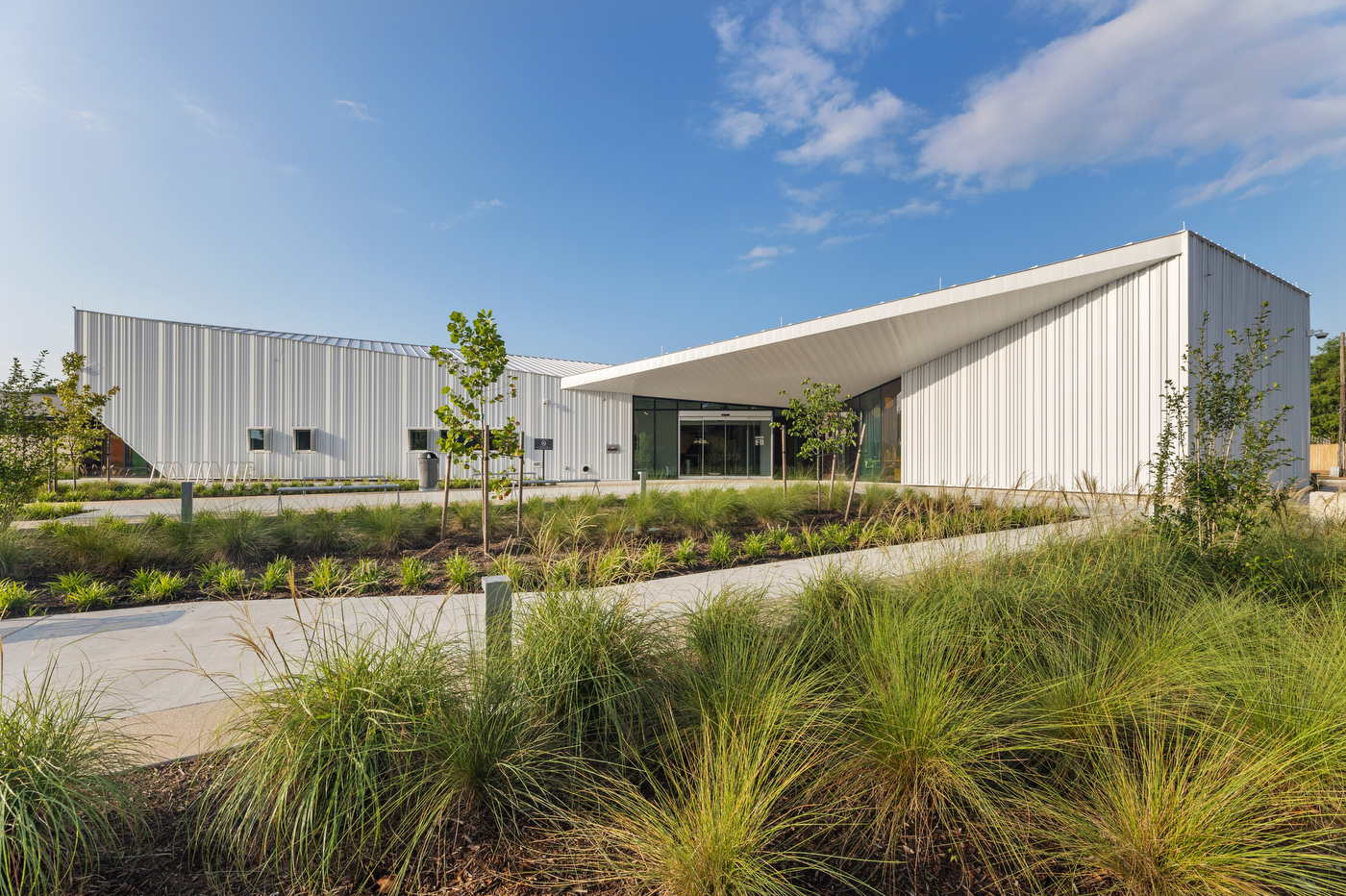 Dr. Shannon Walker Neighborhood Library by BRAVE/architecture - Architizer