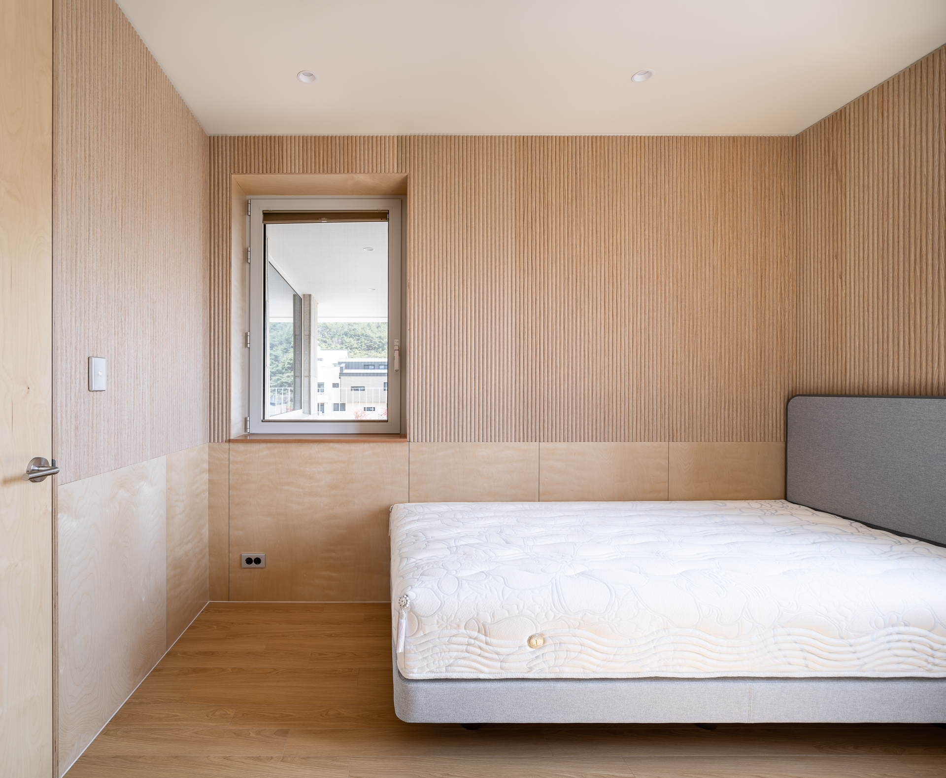Daegu Yeongyeong-dong commercial-residential building by UTAA - Architizer