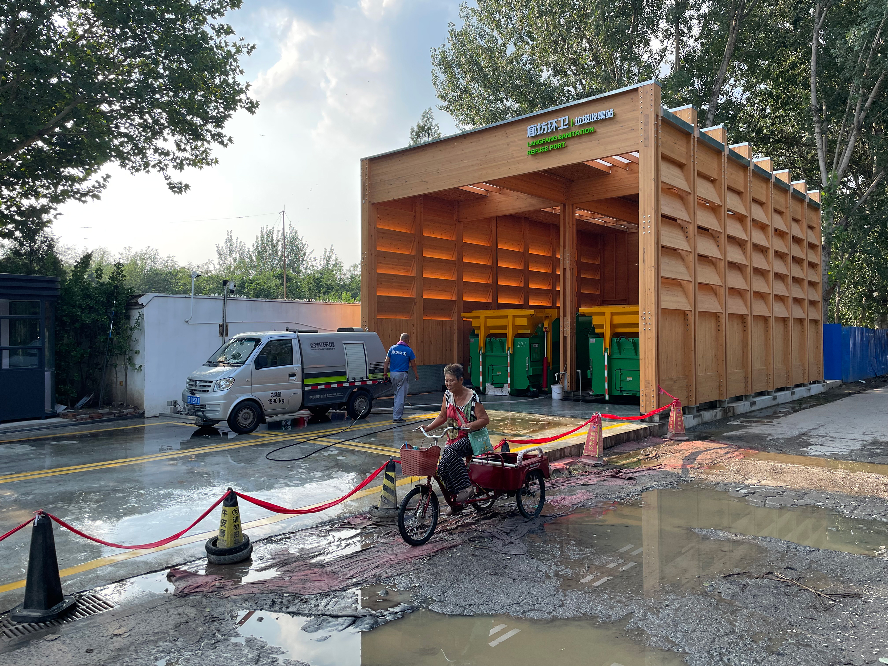 Langfang Beifengdao Garbage Transfer Station Design by atelier ingarden ...