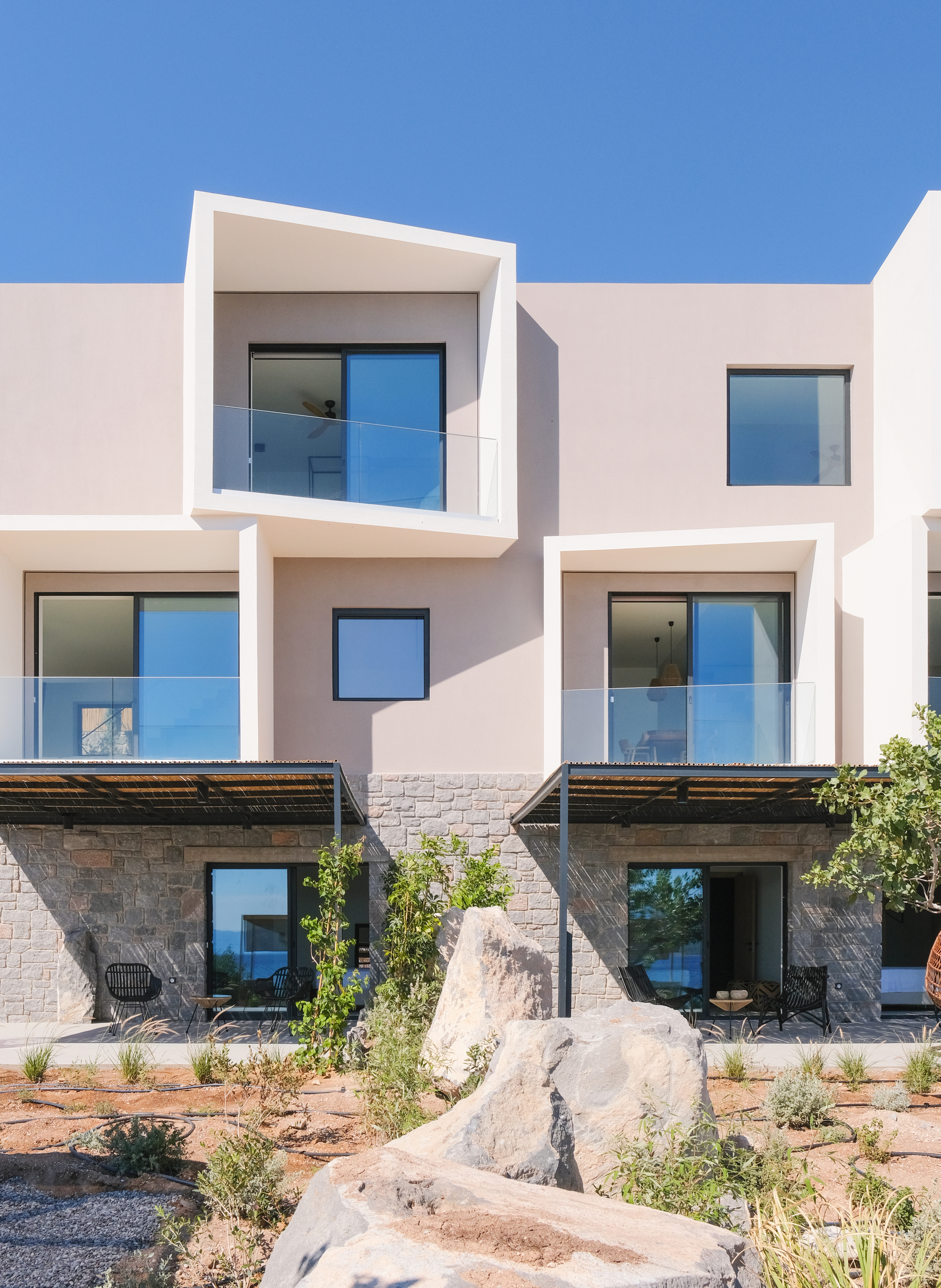 Floating Cubes Villas by MKA architecture + construction - Architizer