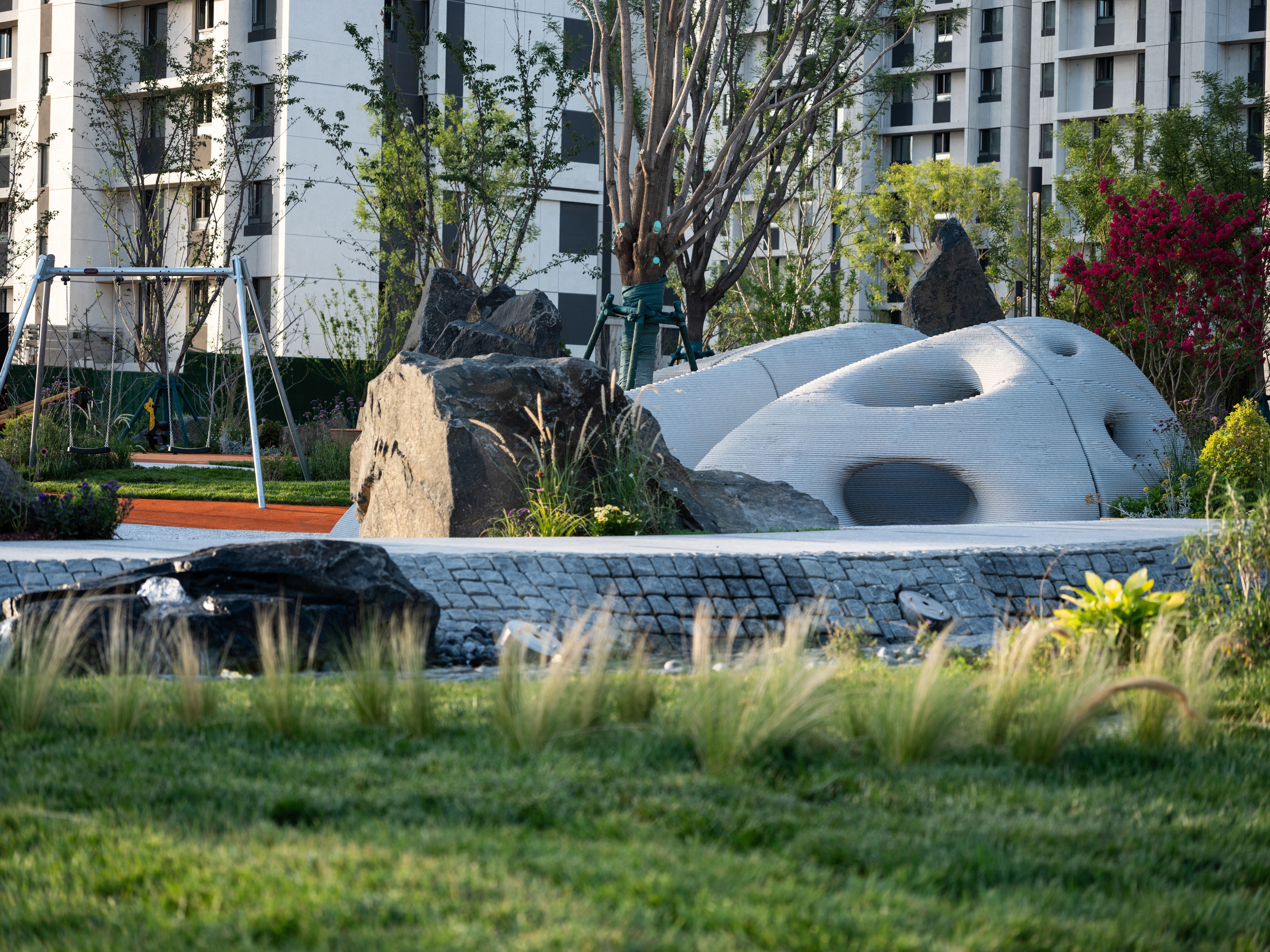 Boulder Park: The First 3D Concrete-Printed Playground by XISUI Design ...