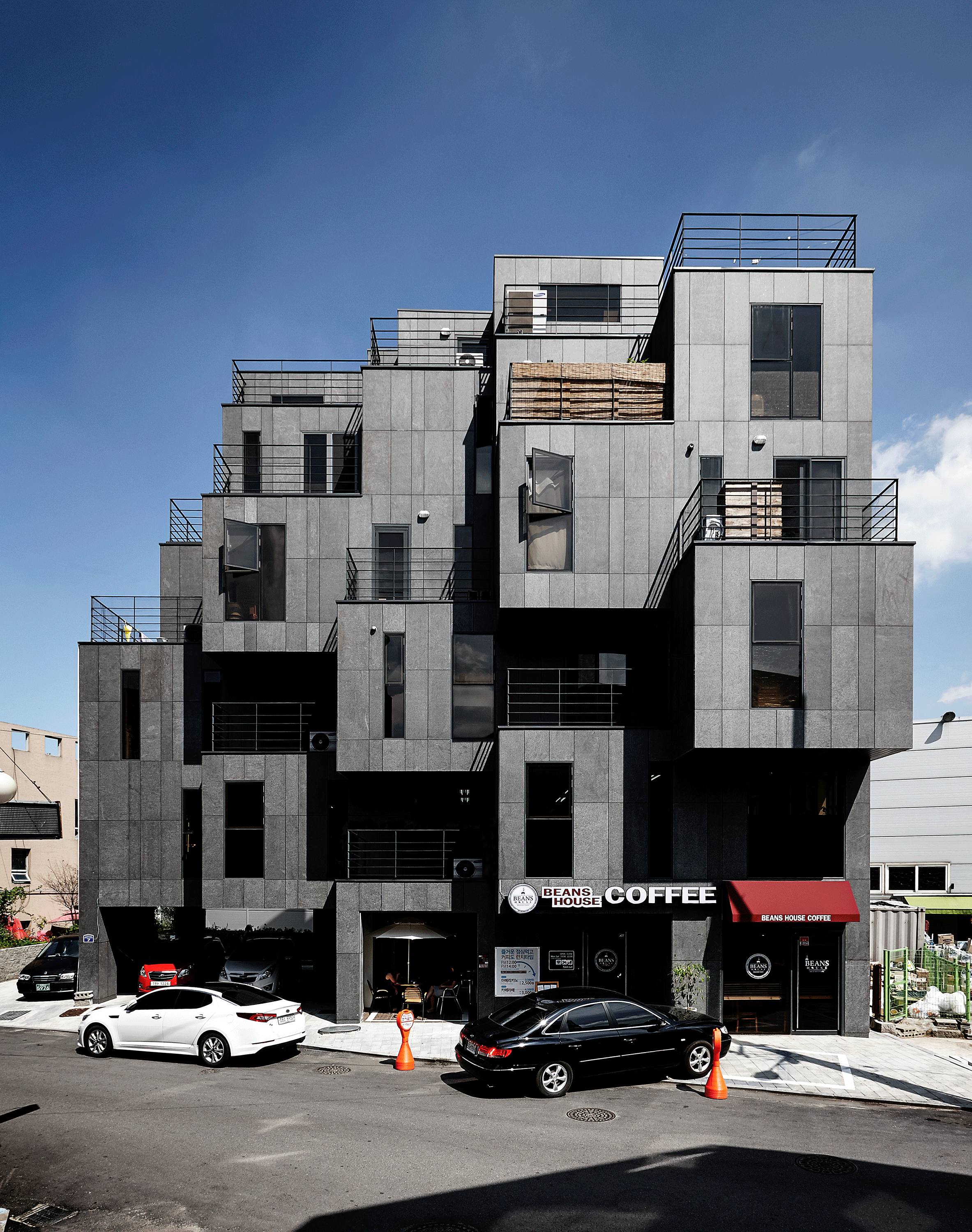 Icheon 'Sugar lump House' by UTAA - Architizer