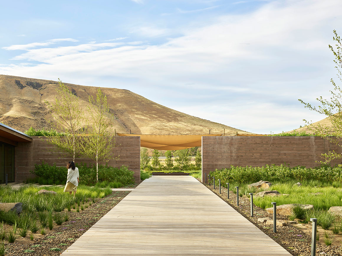 Washington Fruit Company Headquarters - Landscape by The Berger ...