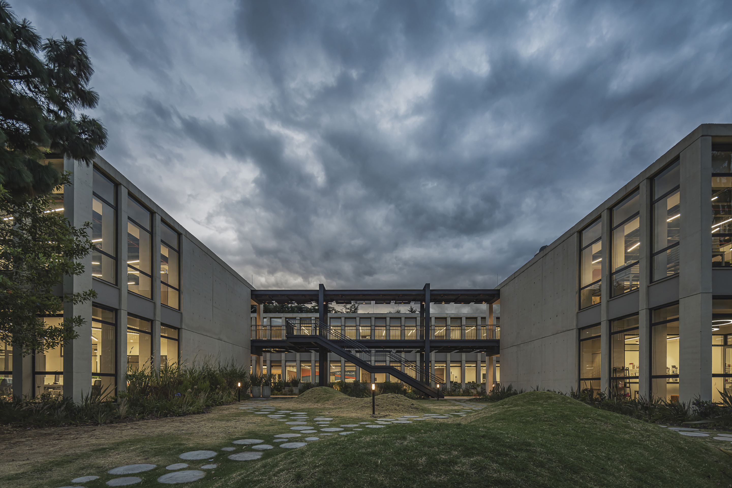 Colombo Hebreo School by Camilo Fuentes - Architizer
