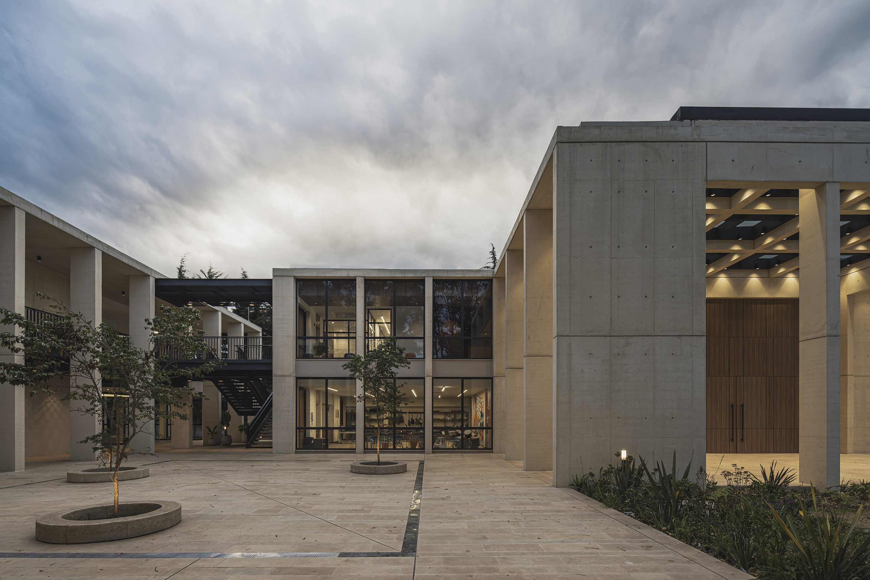 Colombo Hebreo School by Camilo Fuentes - Architizer