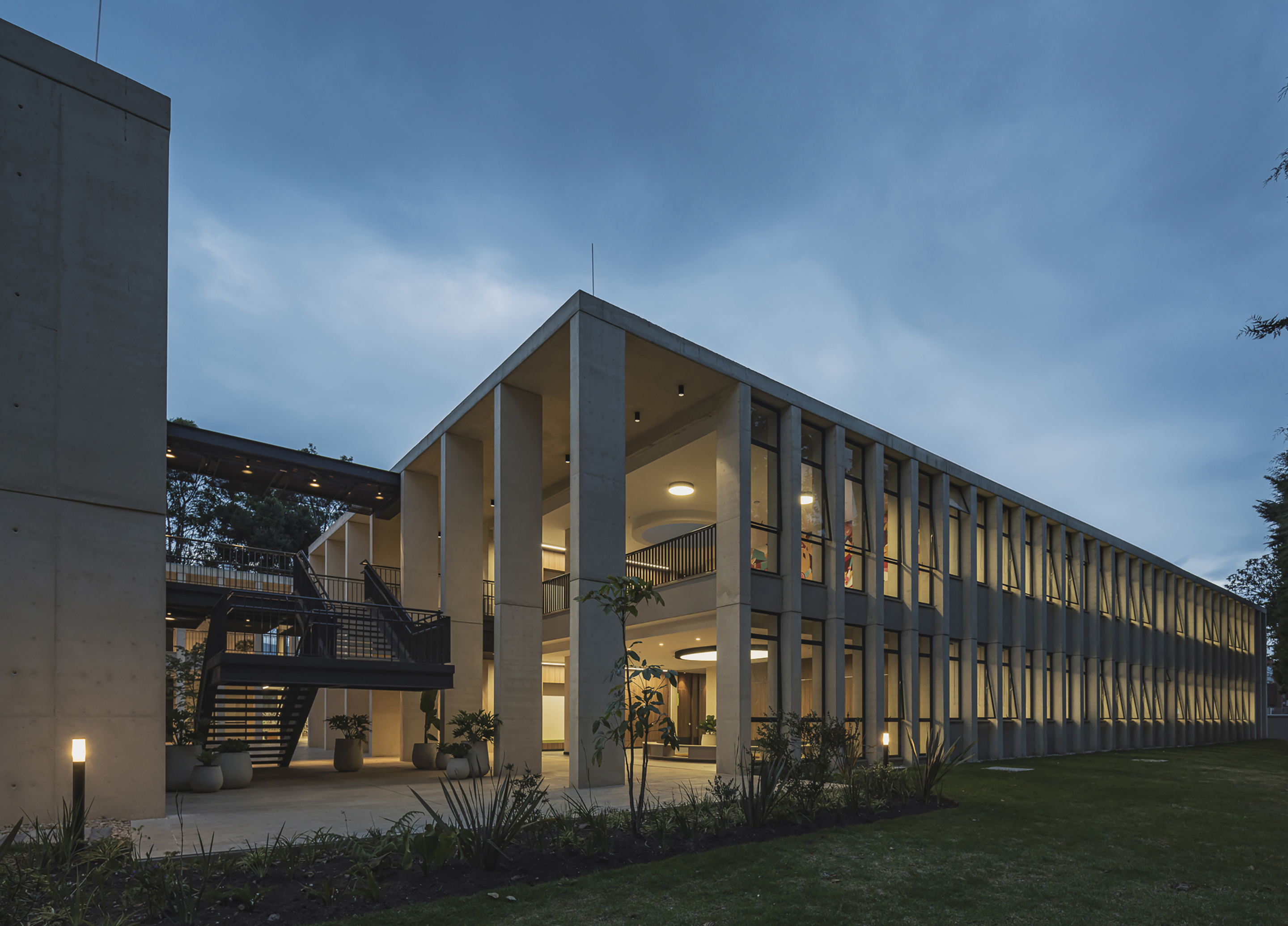 Colombo Hebreo School by Camilo Fuentes - Architizer