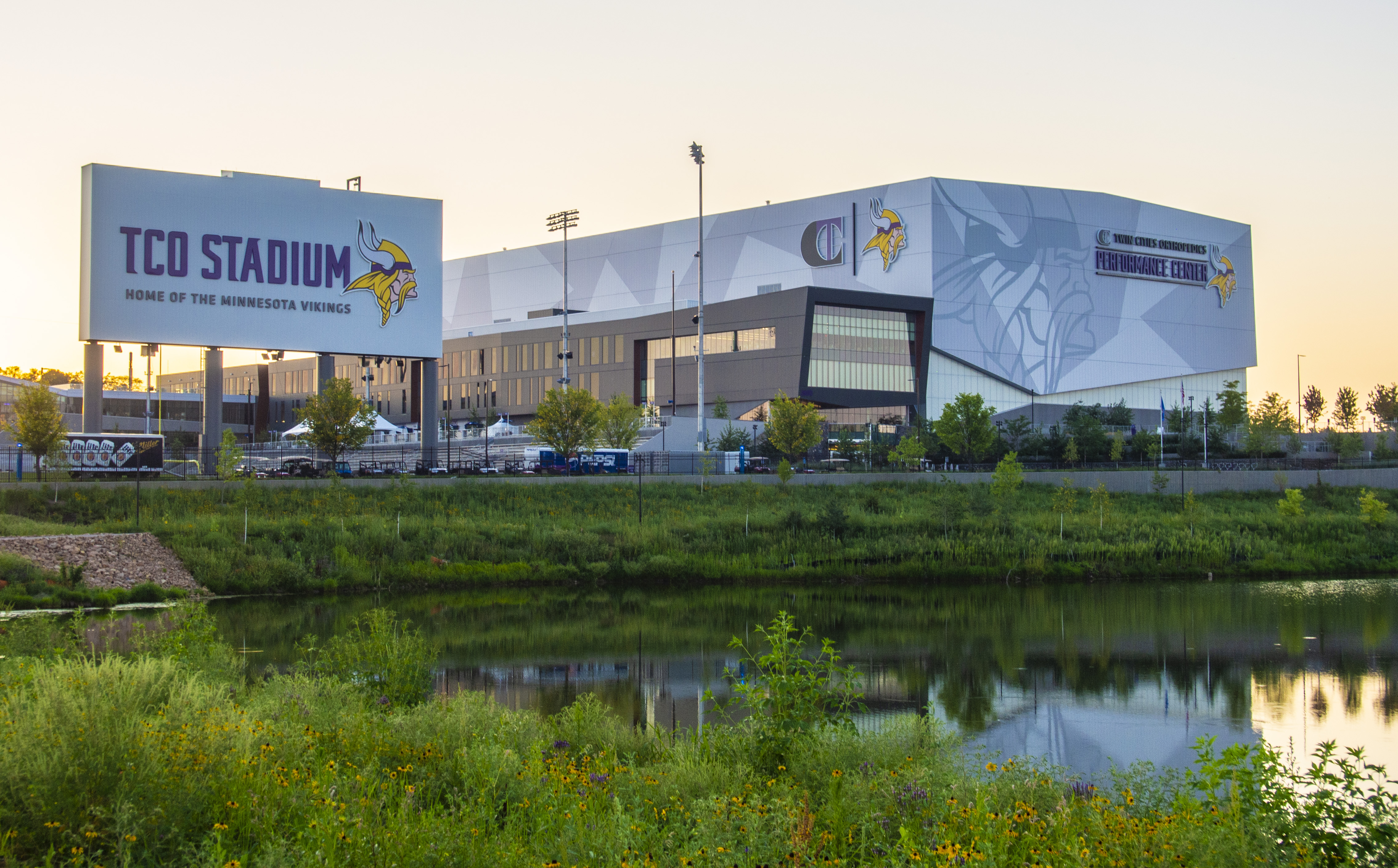 Minnesota Vikings Headquarters: Practice Facility and Vikings Lakes ...