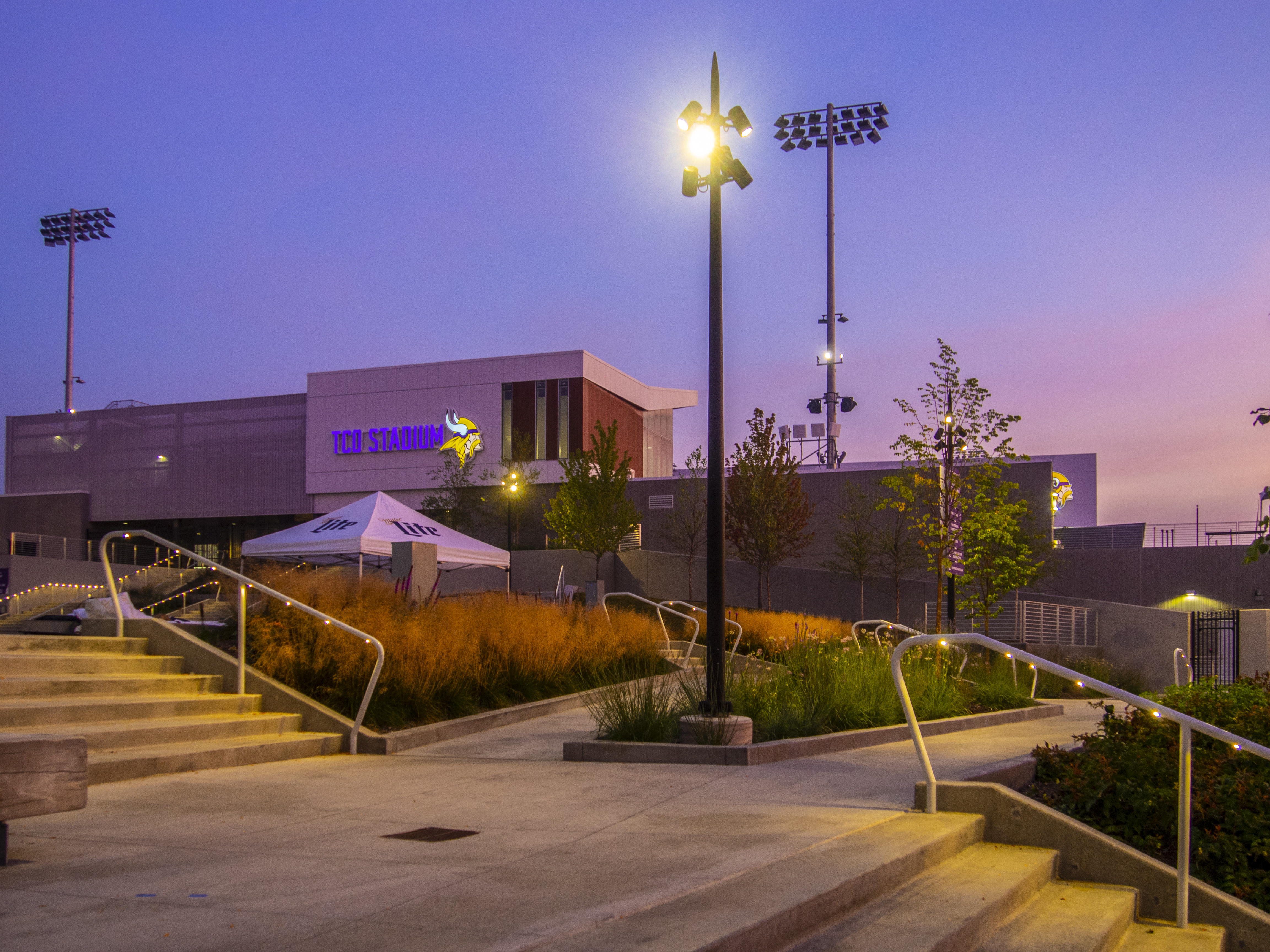 Minnesota Vikings Headquarters: Practice Facility and Vikings Lakes ...